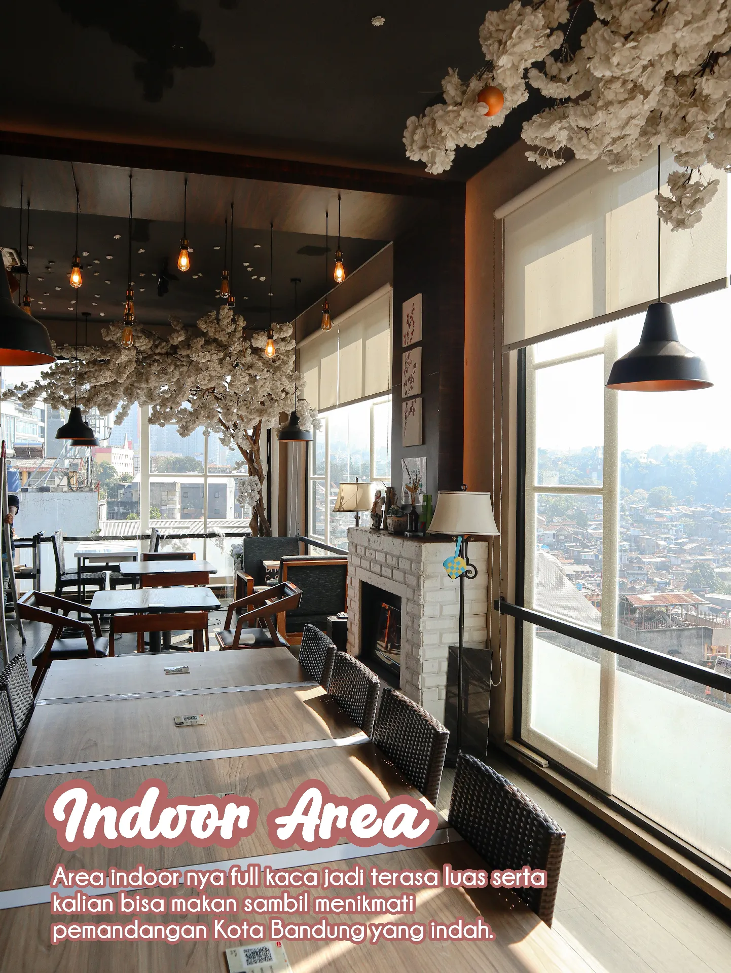 (HIDDEN GEM) SAKURA DI BANDUNG SERASA DI JEPANG 🌸🎴 | Galeri disiarkan ...