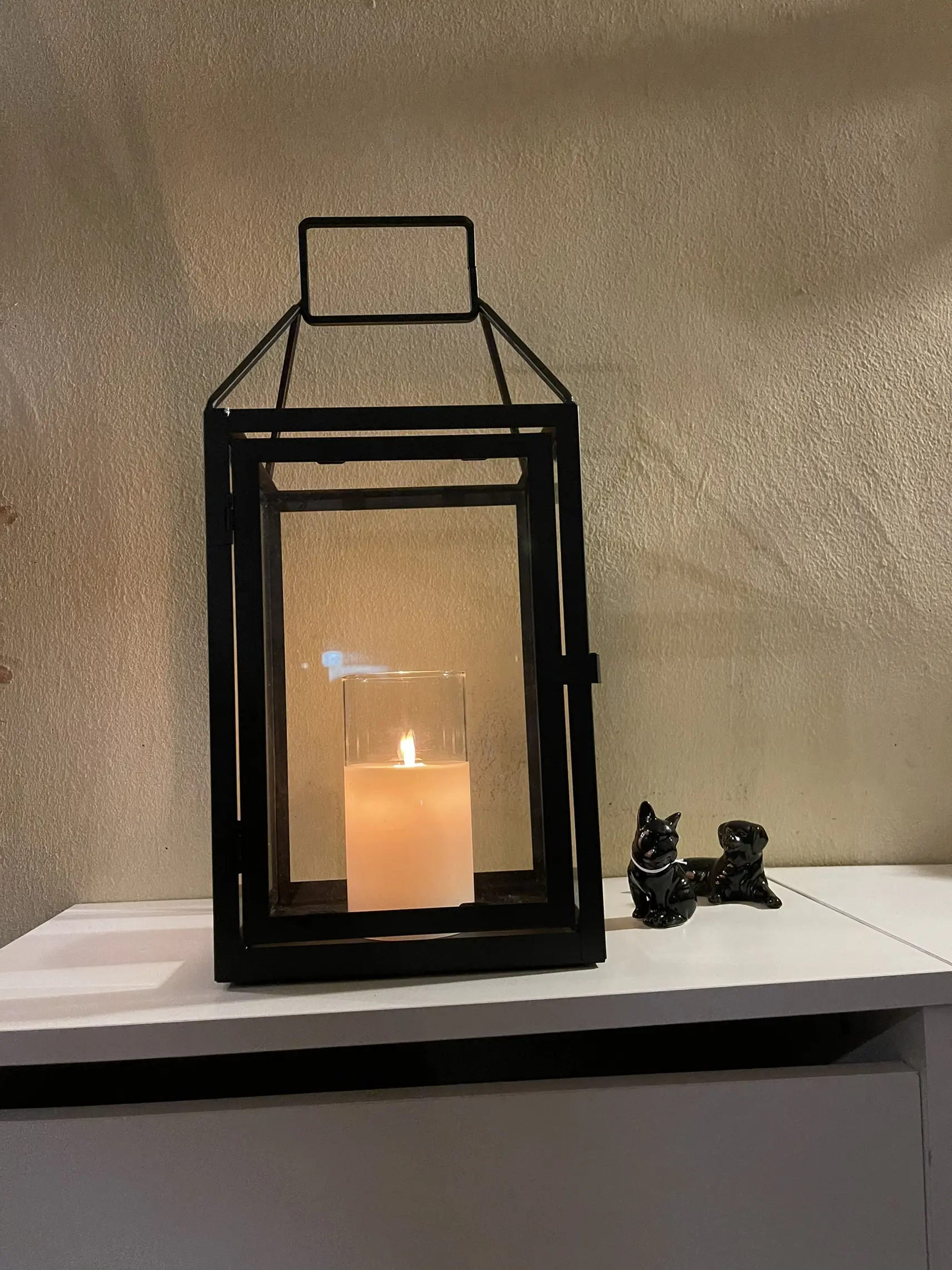 Cosy Candlelight | Galeri disiarkan oleh Elsa Fellyn | Lemon8