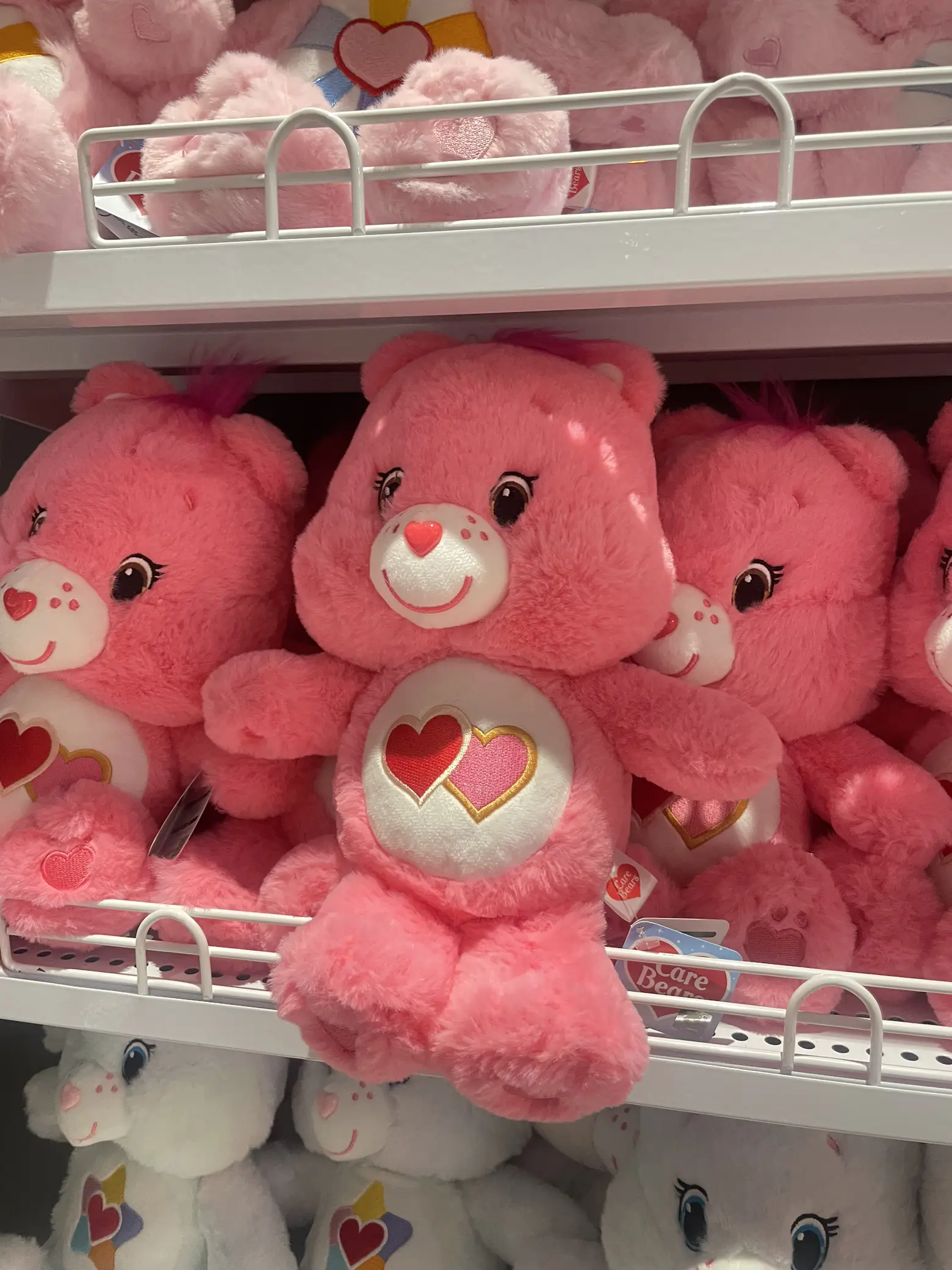 Care Bear 💞 Love-A-Lot Bear | แกลเลอรีที่โพสต์โดย miya | Lemon8