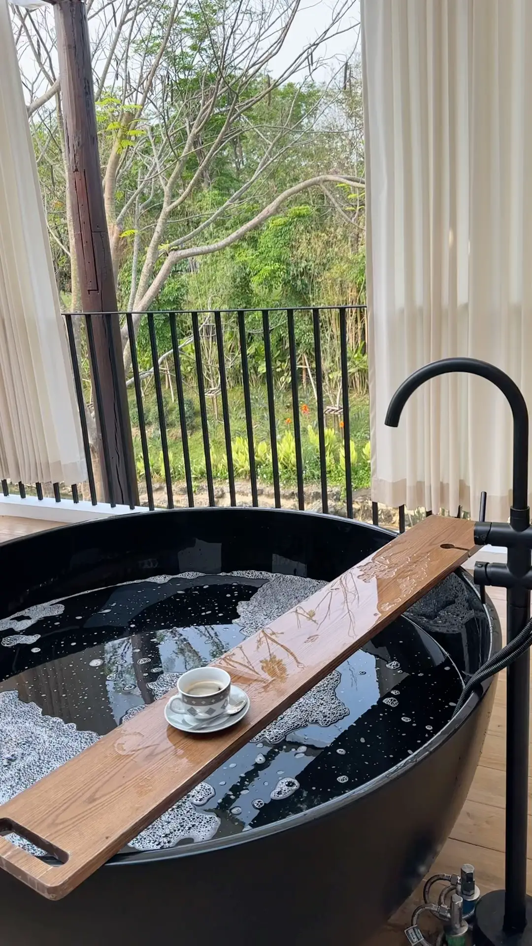 📍พิกัดใหม่ เขาใหญ่ La Cocotte Villa & Farm Khao Yai | วิดีโอที่เผยแพร่โดย Monpds | Lemon8