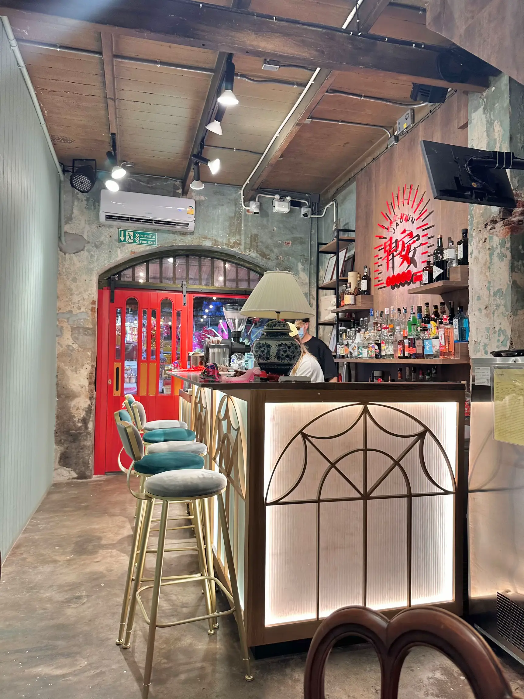 JAO.UN 🧧🥡 Chinese-Style Cafe and Bar Yong Raj Quarter ☃ Jab | Gallery ...