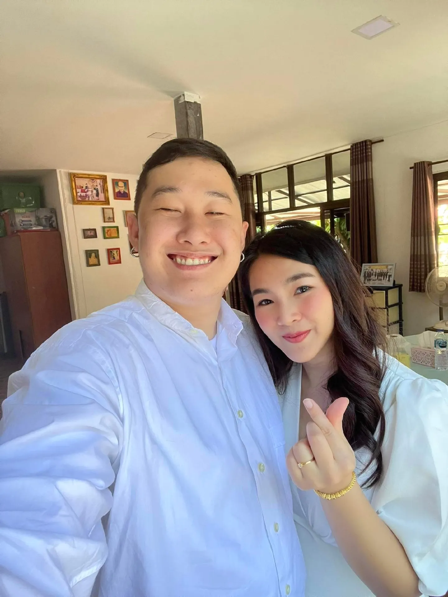 ชุดงานหมั้นเรียบๆ | แกลเลอรีที่โพสต์โดย kanlaya p. | Lemon8