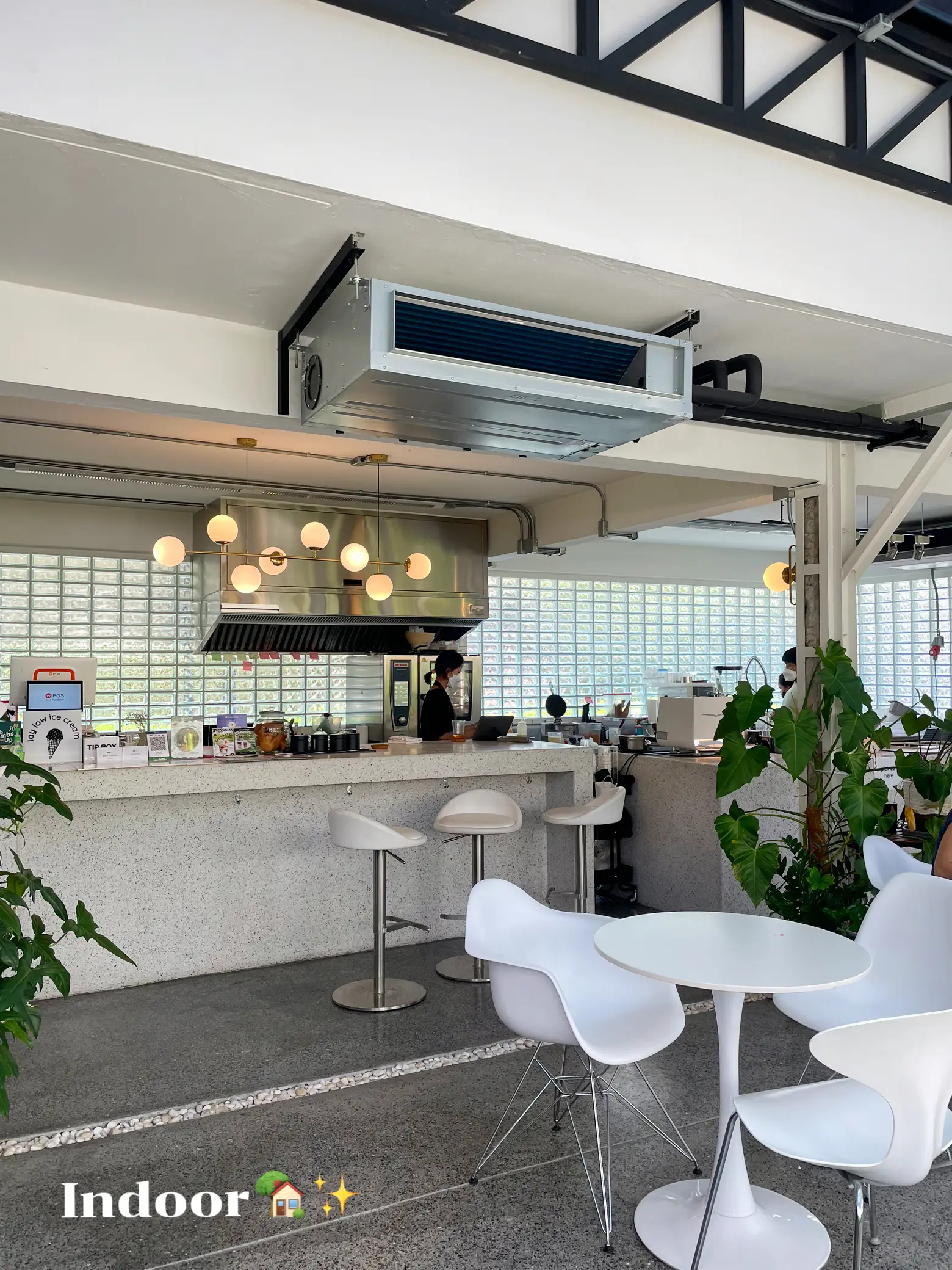 LAY LOW | คาเฟ่ไอศกรีมเปิดใหม่ย่านประชาชื่น🍦🌟 | แกลเลอรีที่โพสต์โดย ingingg | Lemon8