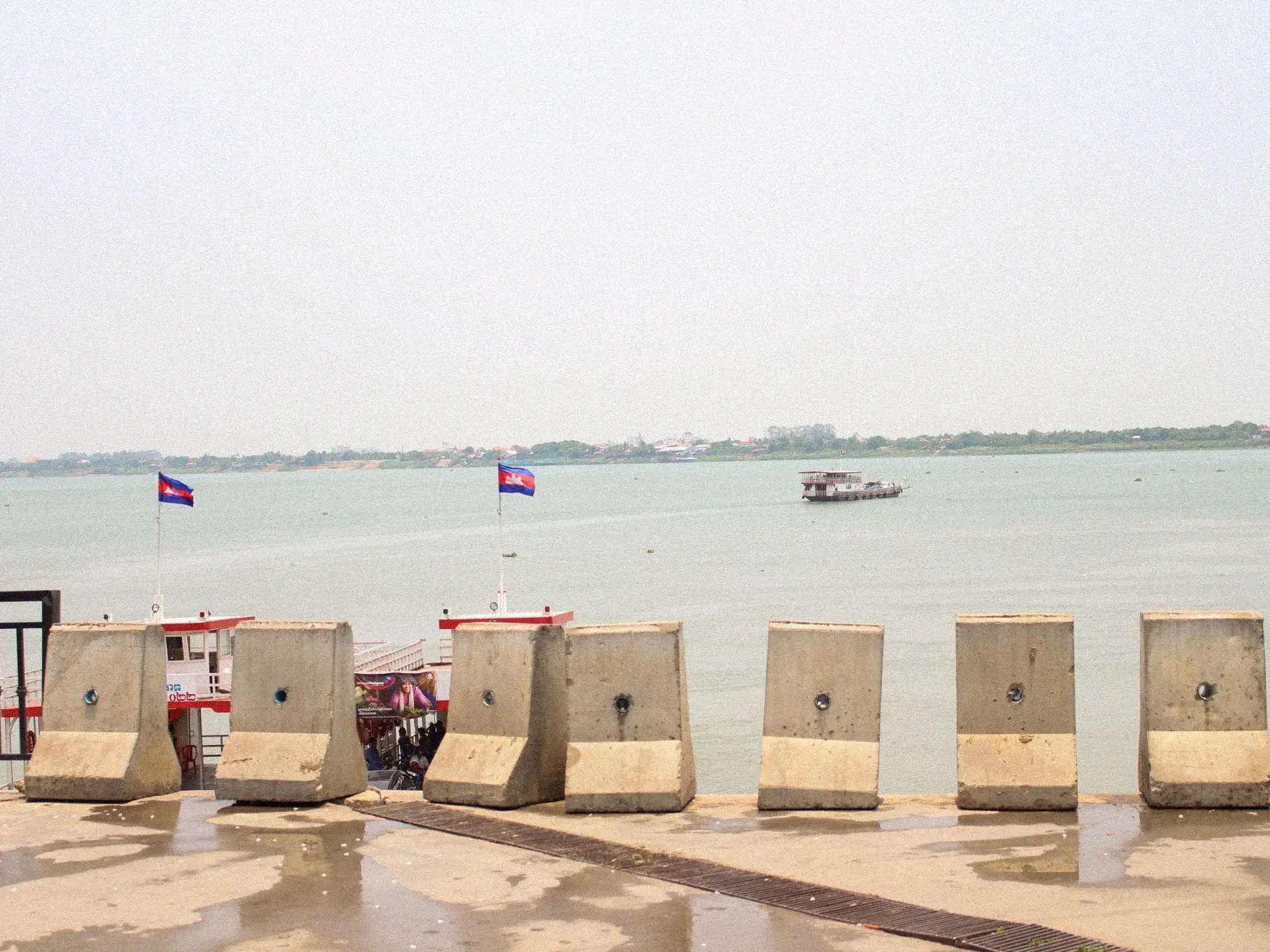 10 สิ่งควรรู้ก่อนไปเมืองพนมเปญ ! | แกลเลอรีที่โพสต์โดย Eing 🐳 | Lemon8