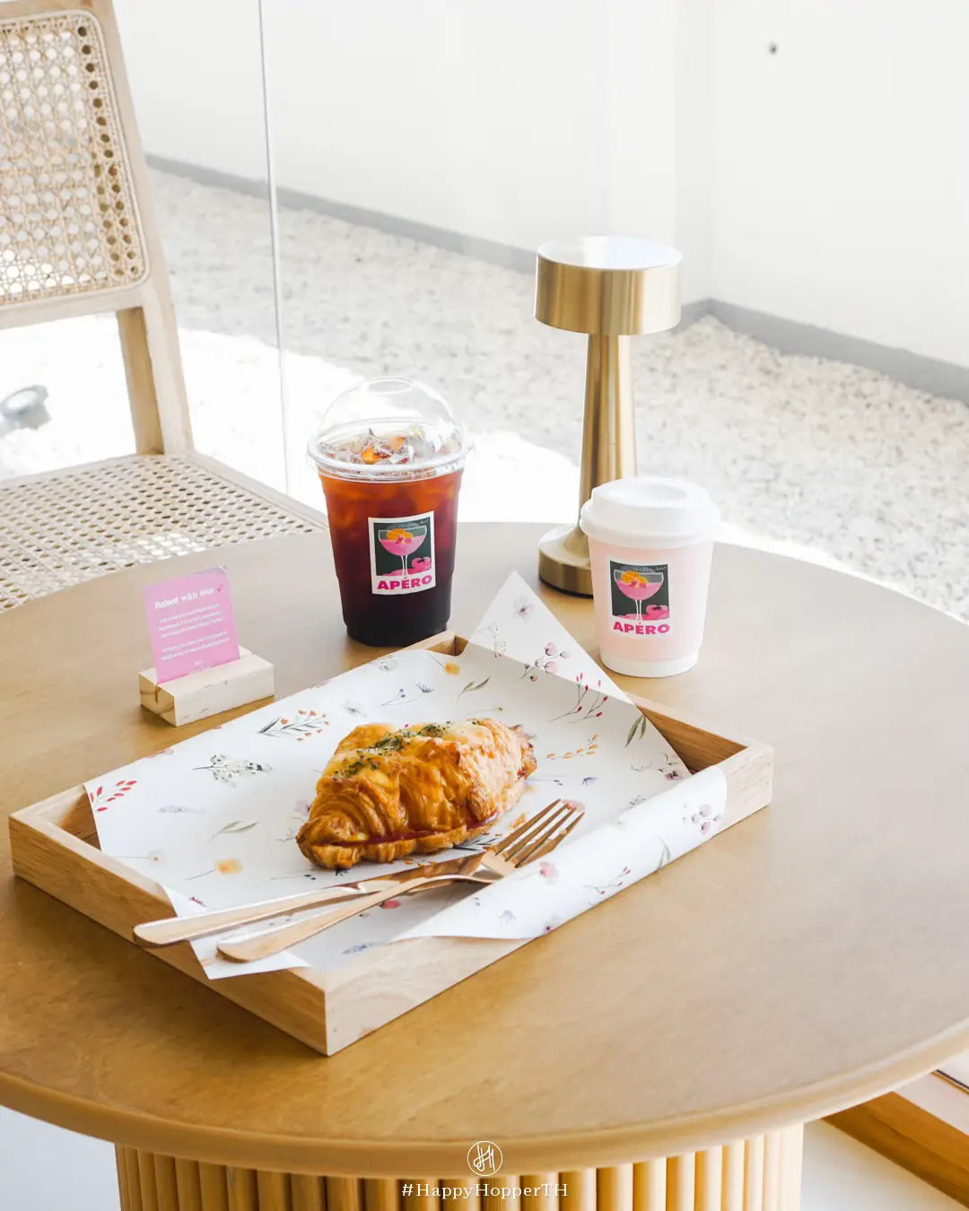 APÉRO BKK @ ซอย เพชรบุรี 47 | แกลเลอรีที่โพสต์โดย Happy Hopper | Lemon8