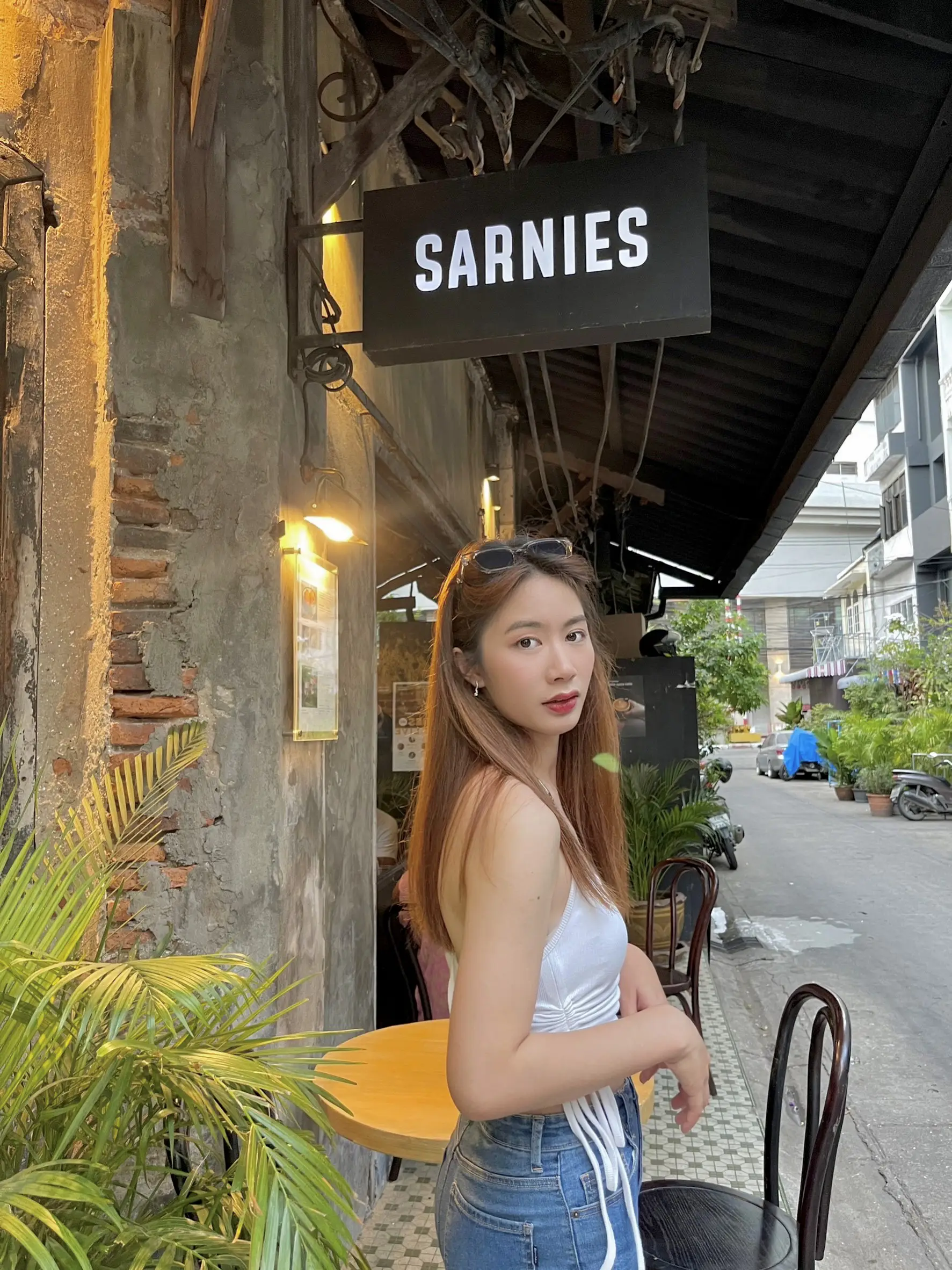 แมทช์กางเกงยีนกับ Silver ไอเท็ม 👖⛓️ | แกลเลอรีที่โพสต์โดย nubnub | Lemon8