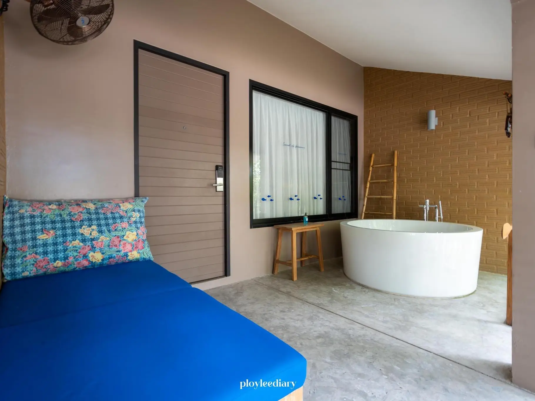 ที่พักอ่าวนาง 𝐃𝐞𝐞𝐯𝐚𝐧𝐚 𝐊𝐫𝐚𝐛𝐢 𝐑𝐞𝐬𝐨𝐫𝐭 | แกลเลอรีที่โพสต์โดย Ploylee Diary | Lemon8