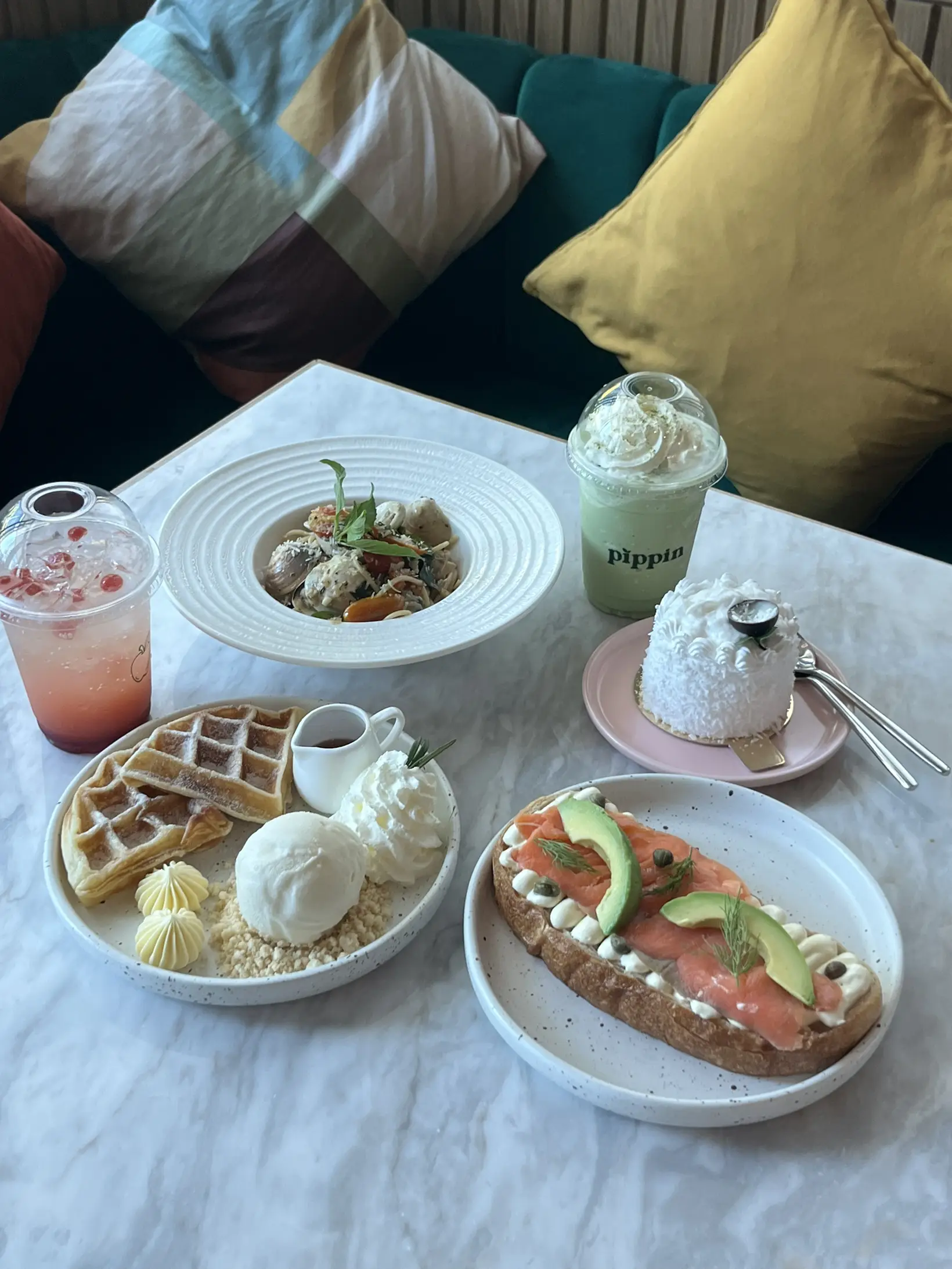 ยกสวนแอปเปิ้ลมาไว้ในคาเฟ่แห่งเทพนิยายกับ •Pippin 🍎🧚🏻‍♀️ | แกลเลอรีที่ ...