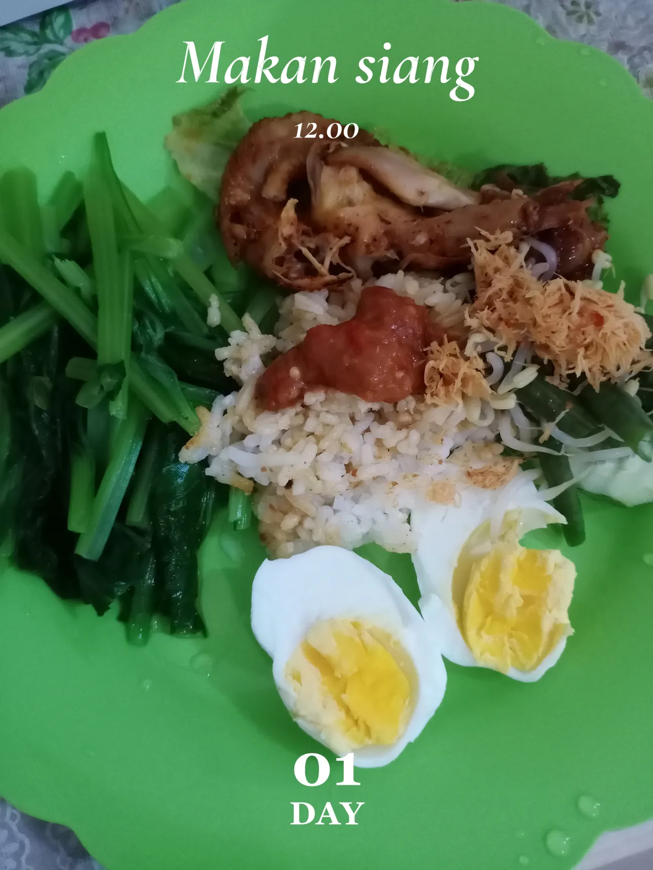 day 1 makan siang | Galeri diposting oleh Nana Ok | Lemon8
