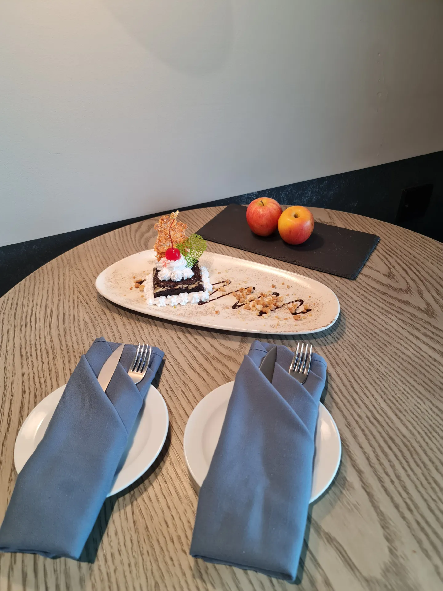 Cross Pattaya Pratamnak | แกลเลอรีที่โพสต์โดย OHMMY | Lemon8