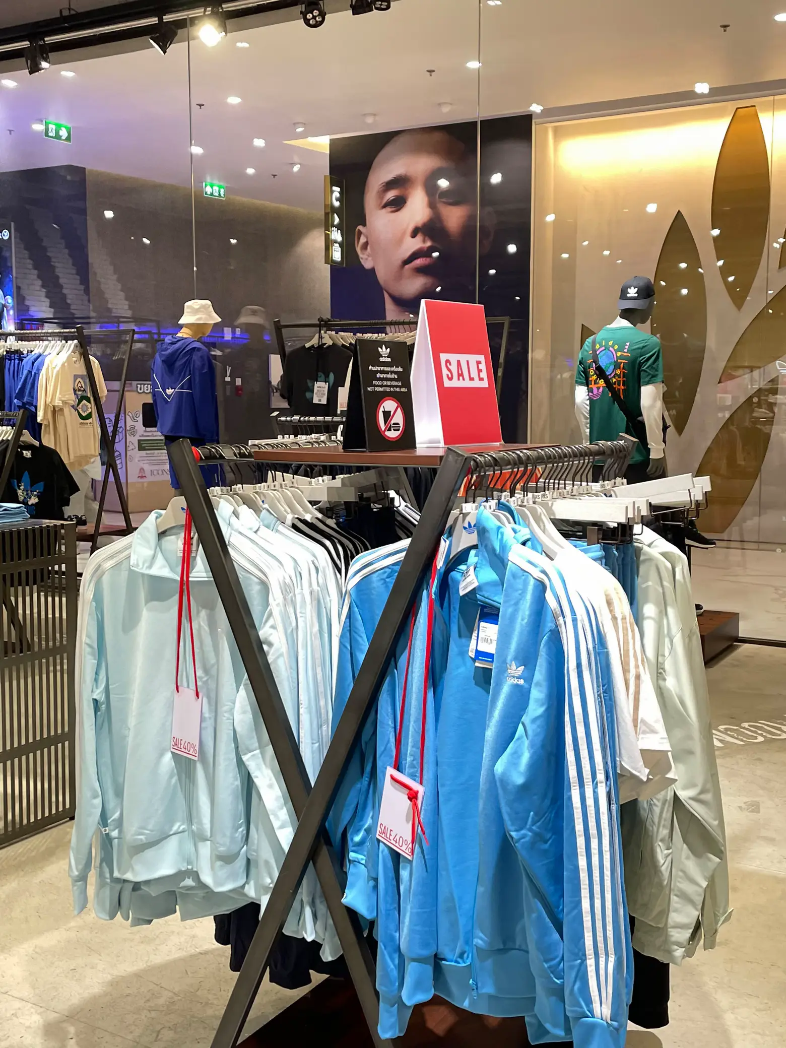 พาส่อง Adidas อัพเดตไอเท็ม ลดราคาจุกๆ 💥👟🎒👚🧢 | แกลเลอรีที่โพสต์โดย ...