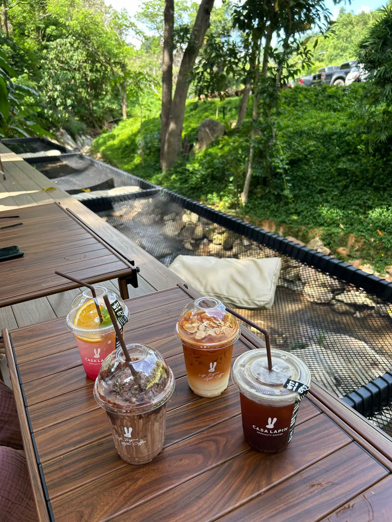 WTF Coffee Camp : คาเฟ่ริมน้ำตก ที่เชียงใหม่เจ้า | แกลเลอรีที่โพสต์โดย ♡ MANOW ♡ | Lemon8