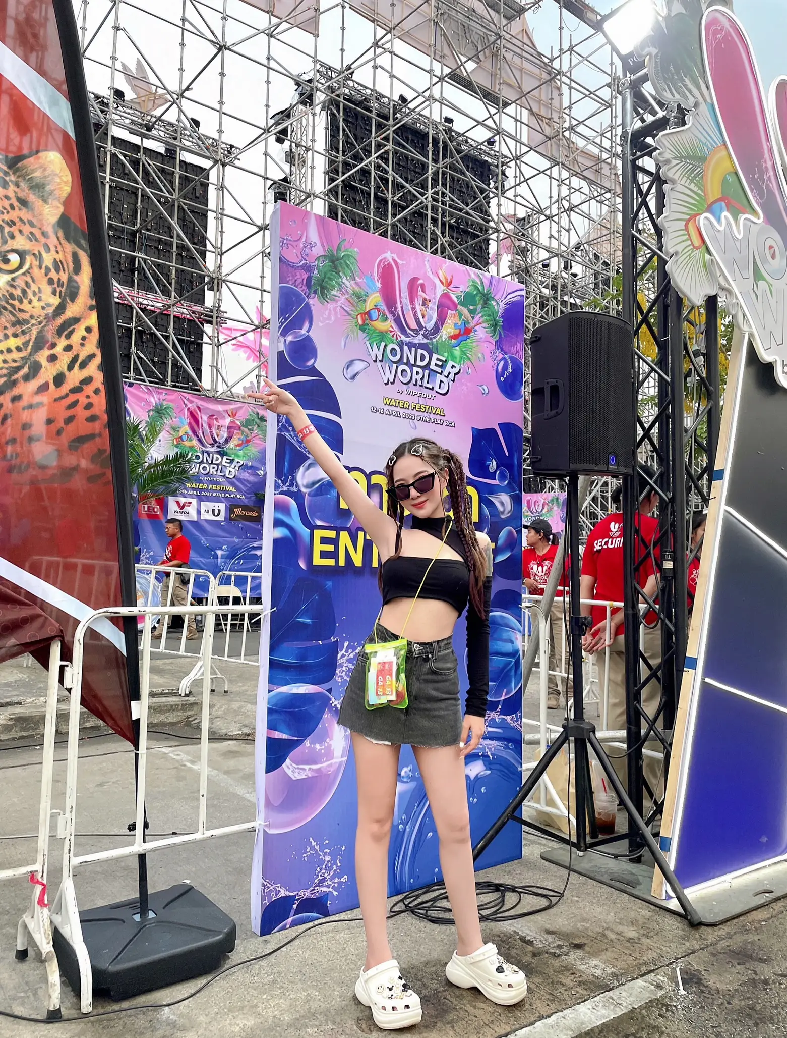 สงกรานต์2023🔫💦กับลุคสาวน้อยy2k | แกลเลอรีที่โพสต์โดย iimguggig_ | Lemon8