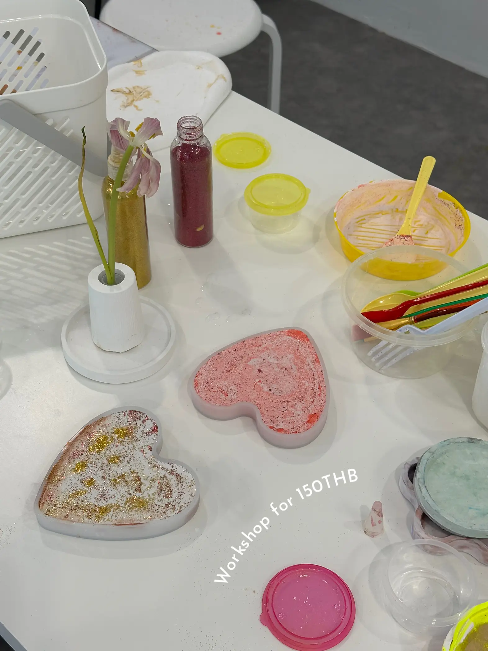 Art 101 โชว์สกิลศิลปะใน กรุงเทพ 🎨 | แกลเลอรีที่โพสต์โดย 🐰 | Lemon8