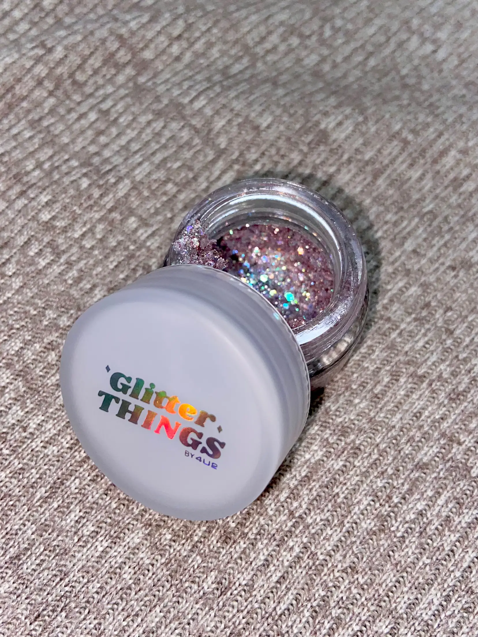 Glitter things 4U2 49บาท กลิตเตอร์แน่น สีสวยเกินไปมั้ยย💗🔮 | แกลเลอรีที่ ...