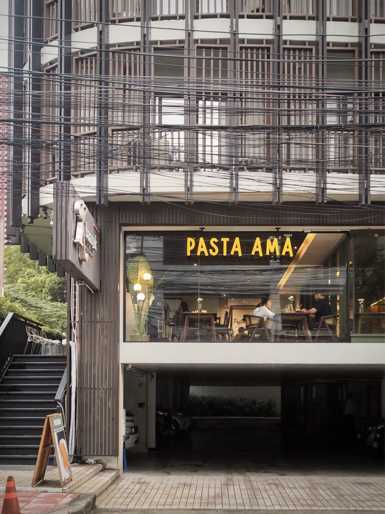 Pasta Ama สาขาศาลาแดง รีโนเวทใหม่แล้วสวยมากๆ!! | แกลเลอรีที่โพสต์โดย ...