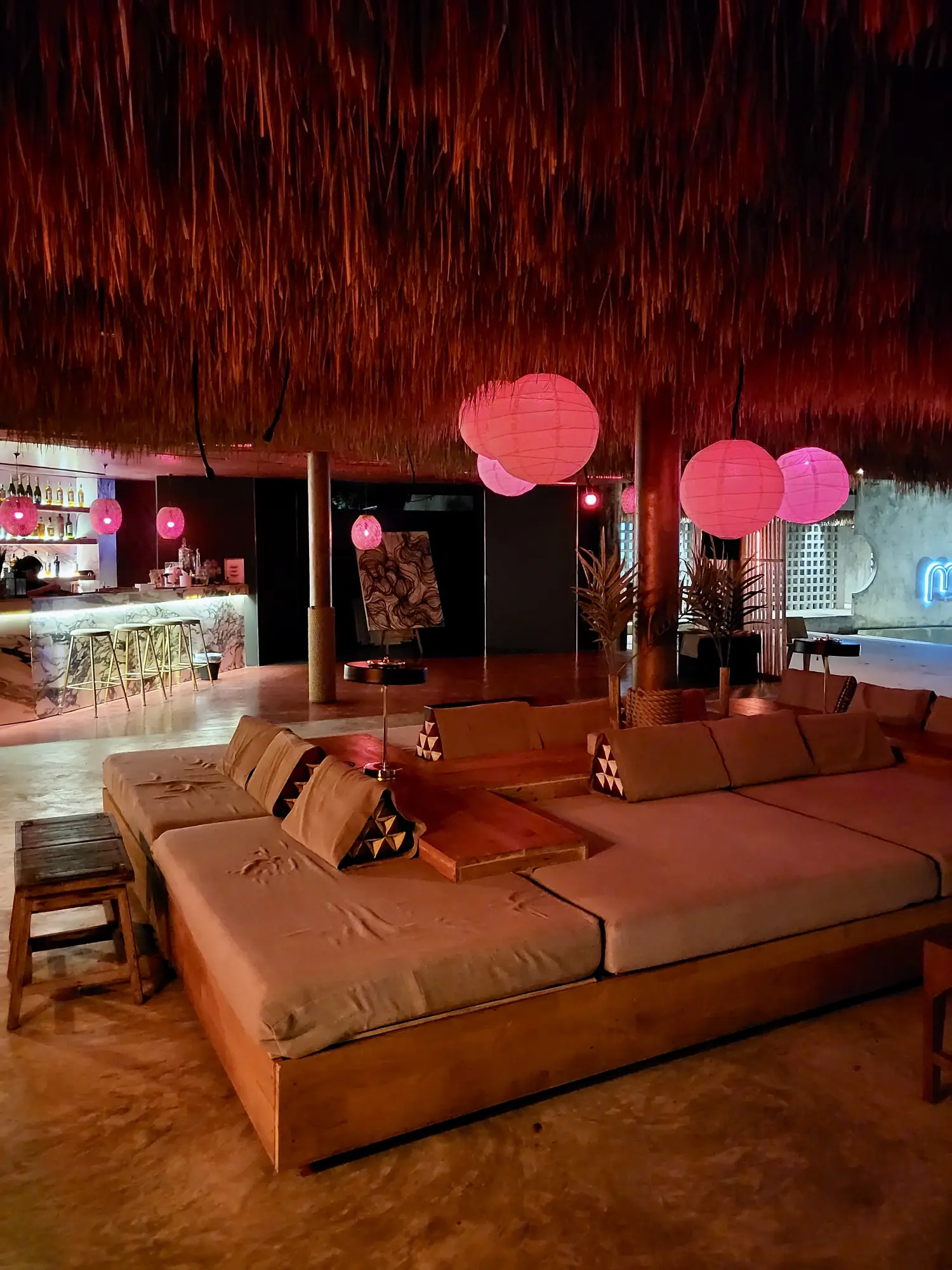 MYTH BAR HIDDEN BARミリオンアイランド 🉐🍹🍾 | WILA WILALAが投稿したフォトブック | Lemon8