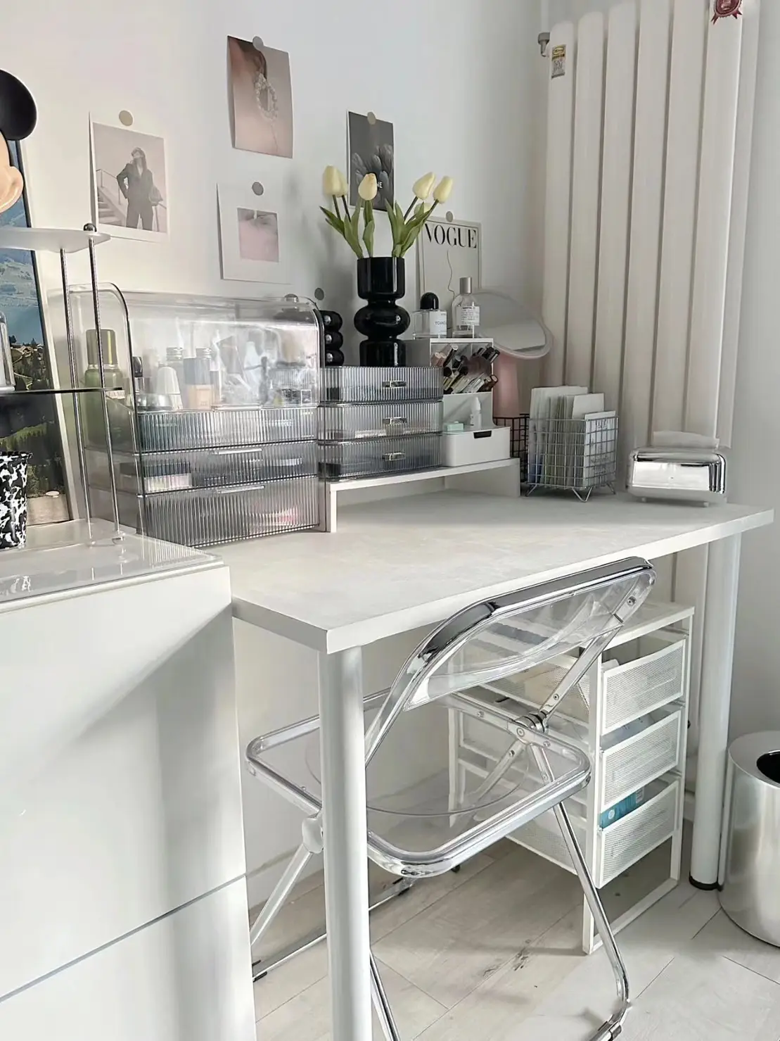 Items Organize Makeup Table with Dust-Proof Skin Care Storage Box🌟 ...