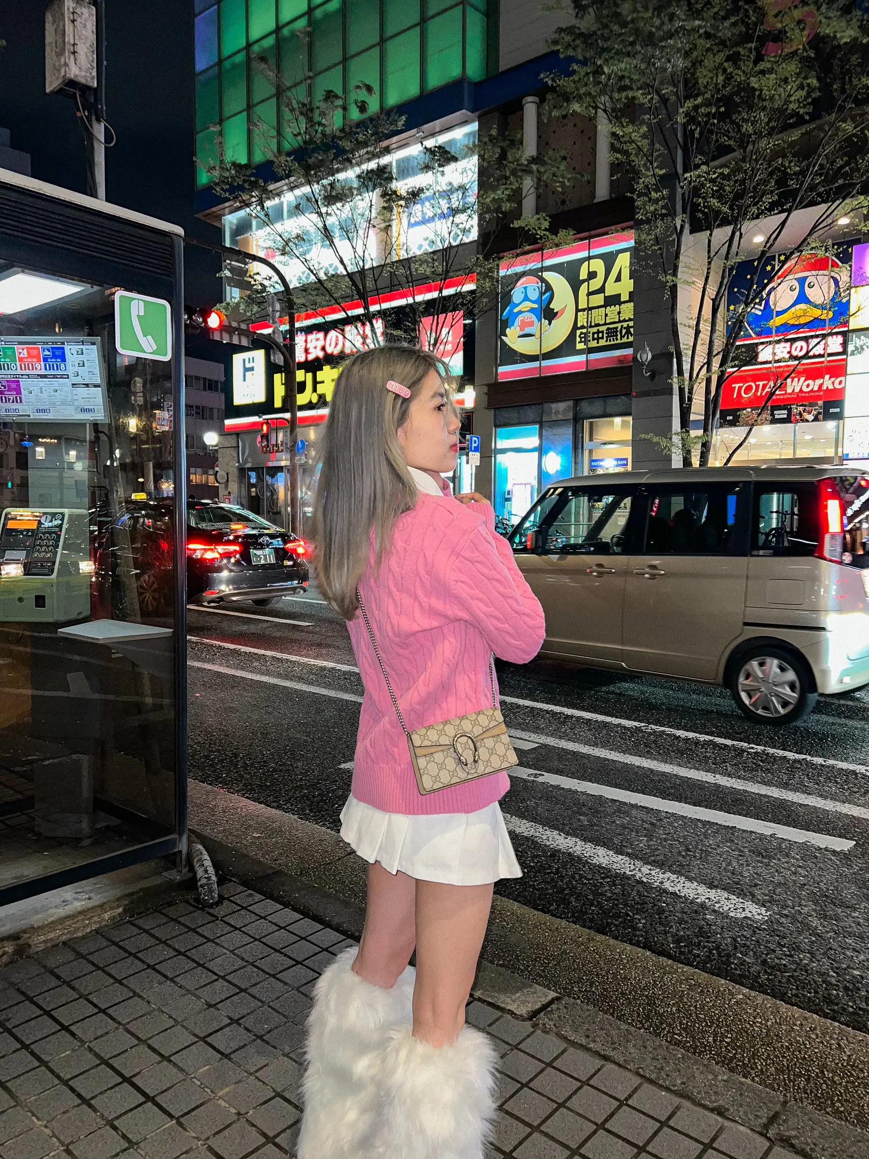 Fukuoka outfit | 14 องศาแล้วไง ? 🇯🇵🤍 | แกลเลอรีที่โพสต์โดย 𓂋 𝐀𝐑𝐌 | Lemon8