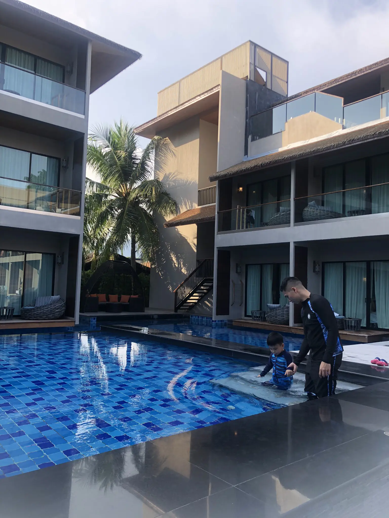 อนัญญา หลีเป๊ะ รีสอร์ทติดทะเล🌊 | แกลเลอรีที่โพสต์โดย Wanii | Lemon8