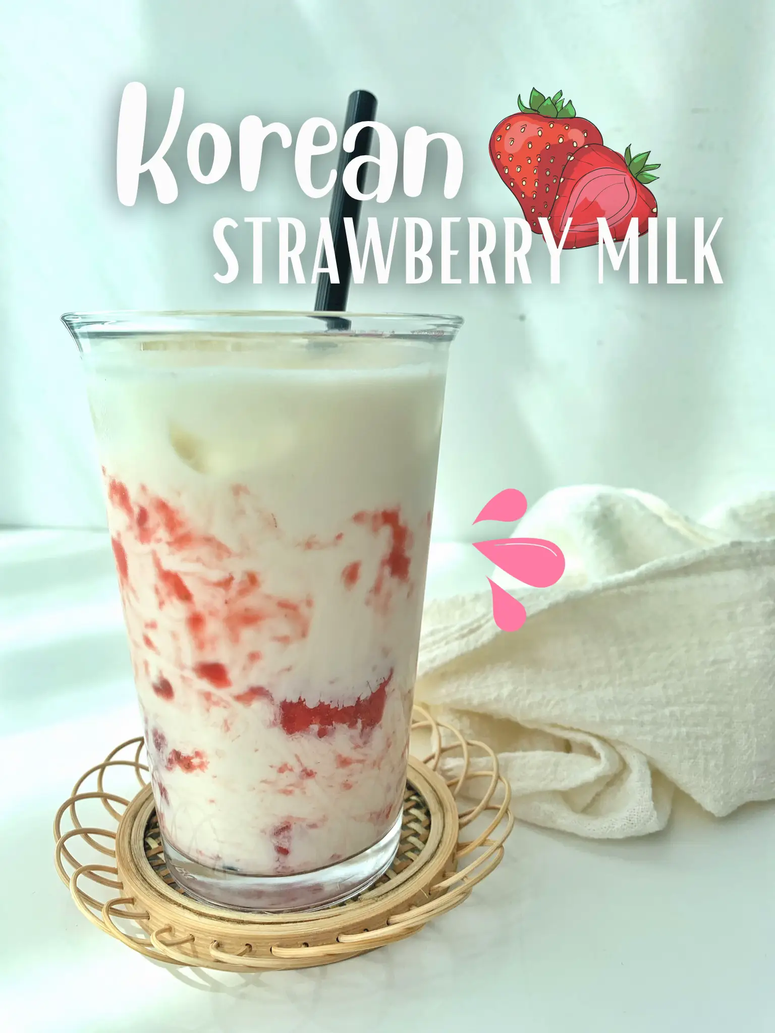 Korean Strawberry Milk | Video diterbitkan oleh chedacheyu | Lemon8