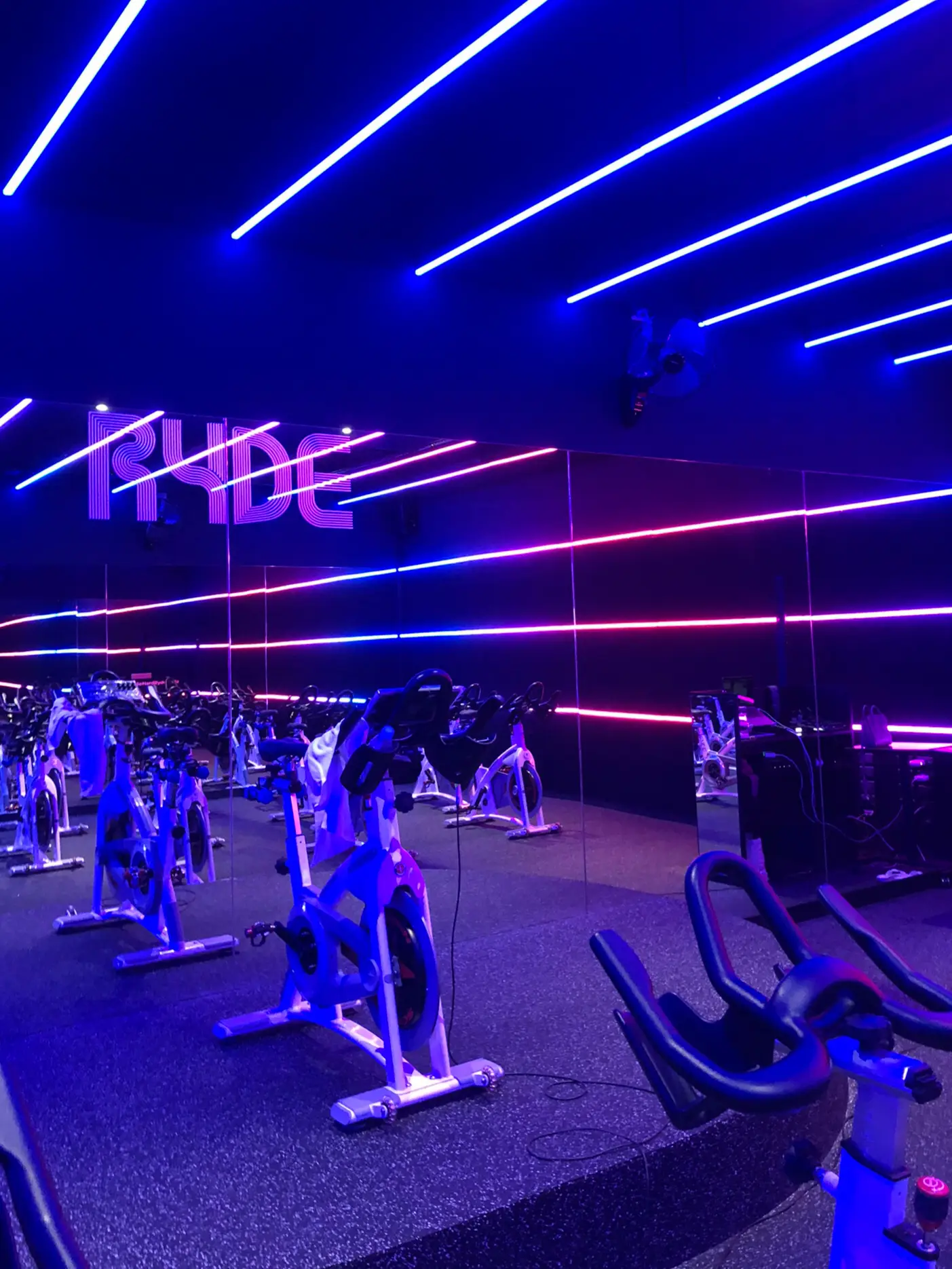 Rhythm Cycling ปาร์ตี้จักรยาน🚴‍♀️ | แกลเลอรีที่โพสต์โดย noey🐰🎀 | Lemon8