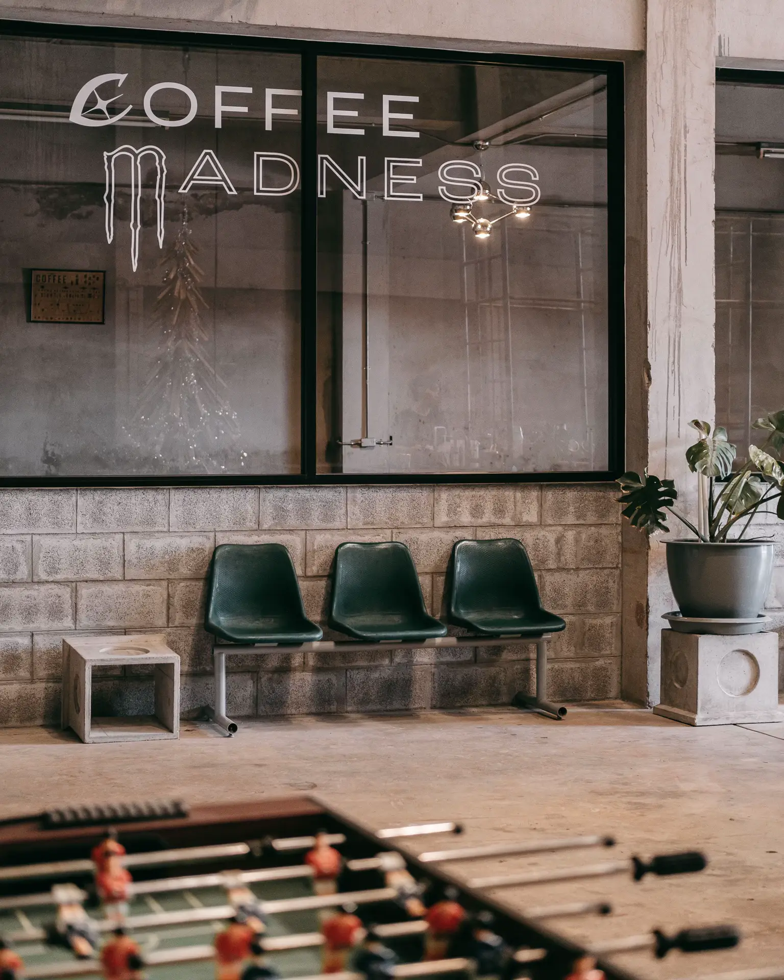 UPSET : COFFEE MADNESS คาเฟ่สุดเท่แบบลอฟท์ๆ นครสวรรค์ | แกลเลอรีที่ ...