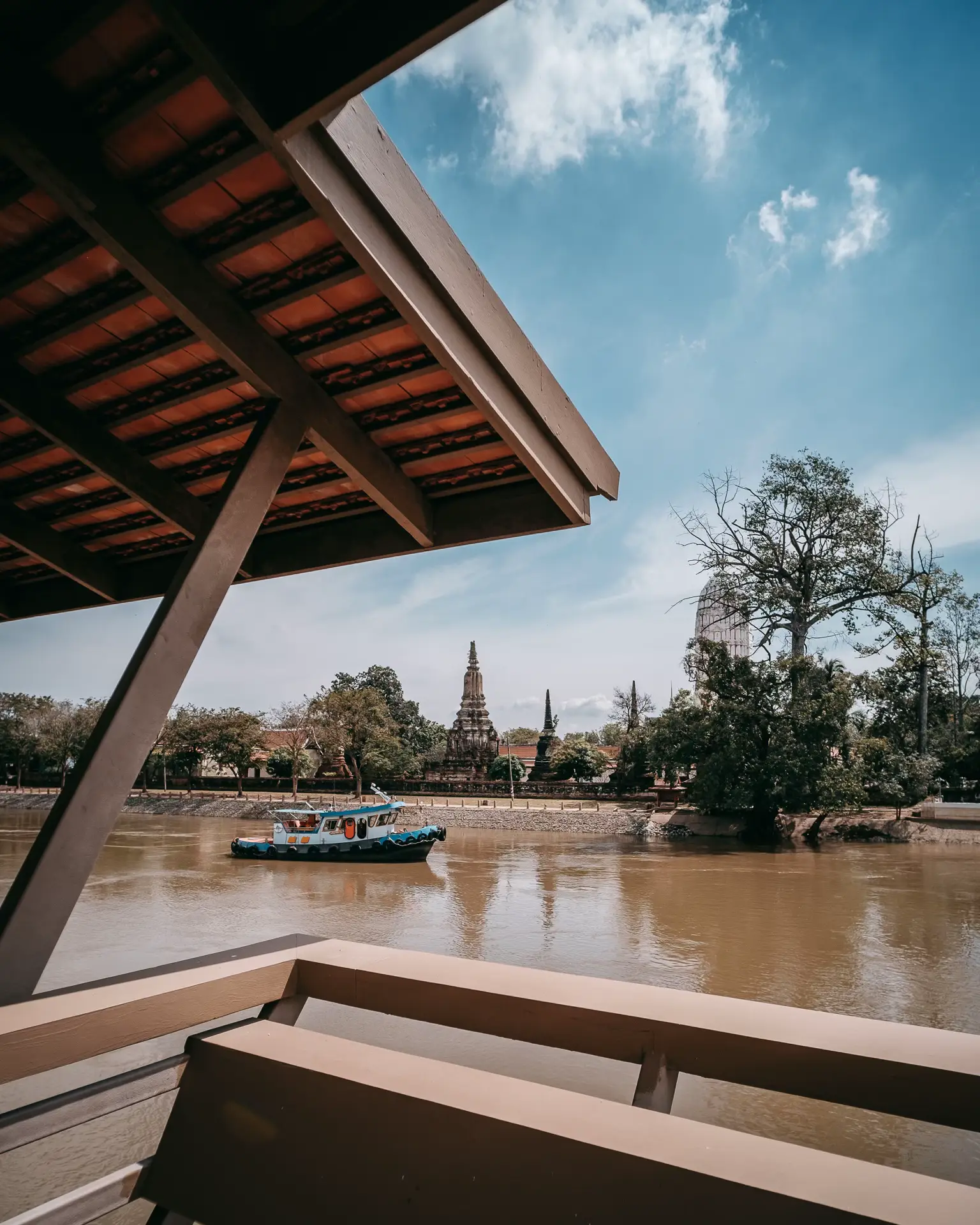 SYAMA คาเฟ่ใต้ถุนบ้านเรือนไทยเก่าแก่ริมฝั่งแม่น้ำเจ้าพระยา | แกลเลอรี ...