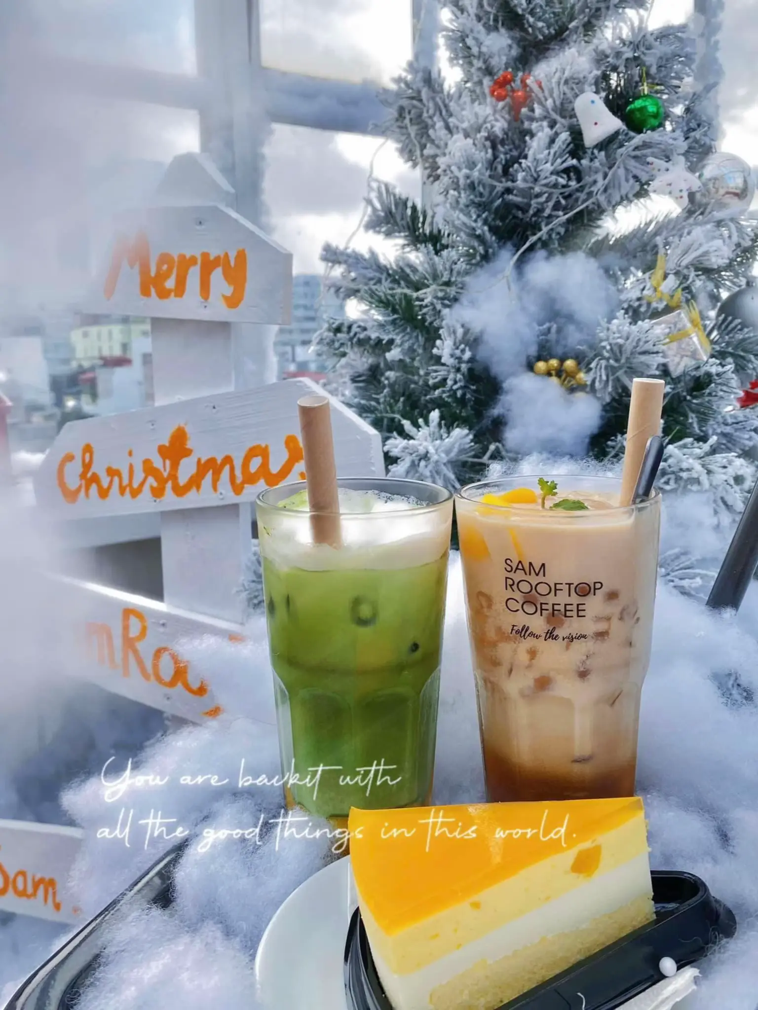 Sam Rooftop Coffee - “ Ngôi nhà Tuyết “ | Bộ sưu tập do Bò Review đăng ...