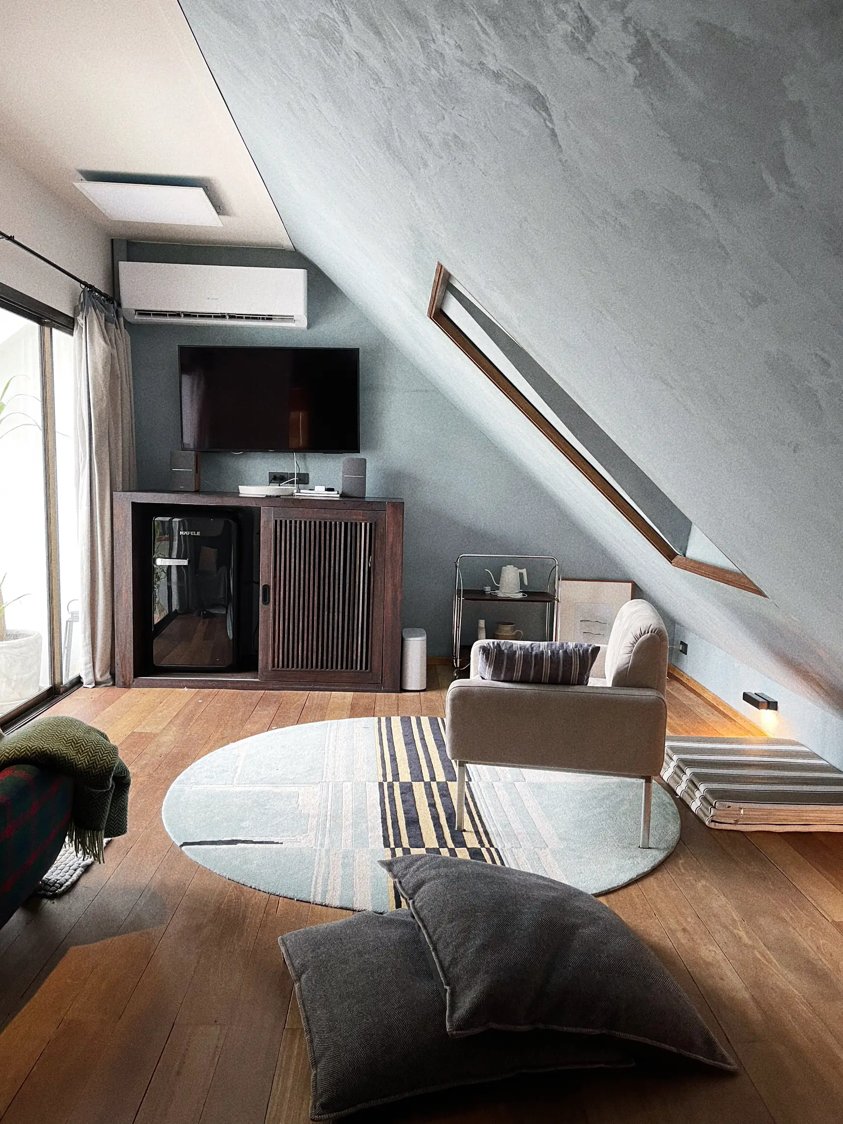 📍B house 49 Airbnb ย่านทองหล่อที่ให้ฟิลเหมือนนอนต่างประเทศ | แกลเลอรี ...