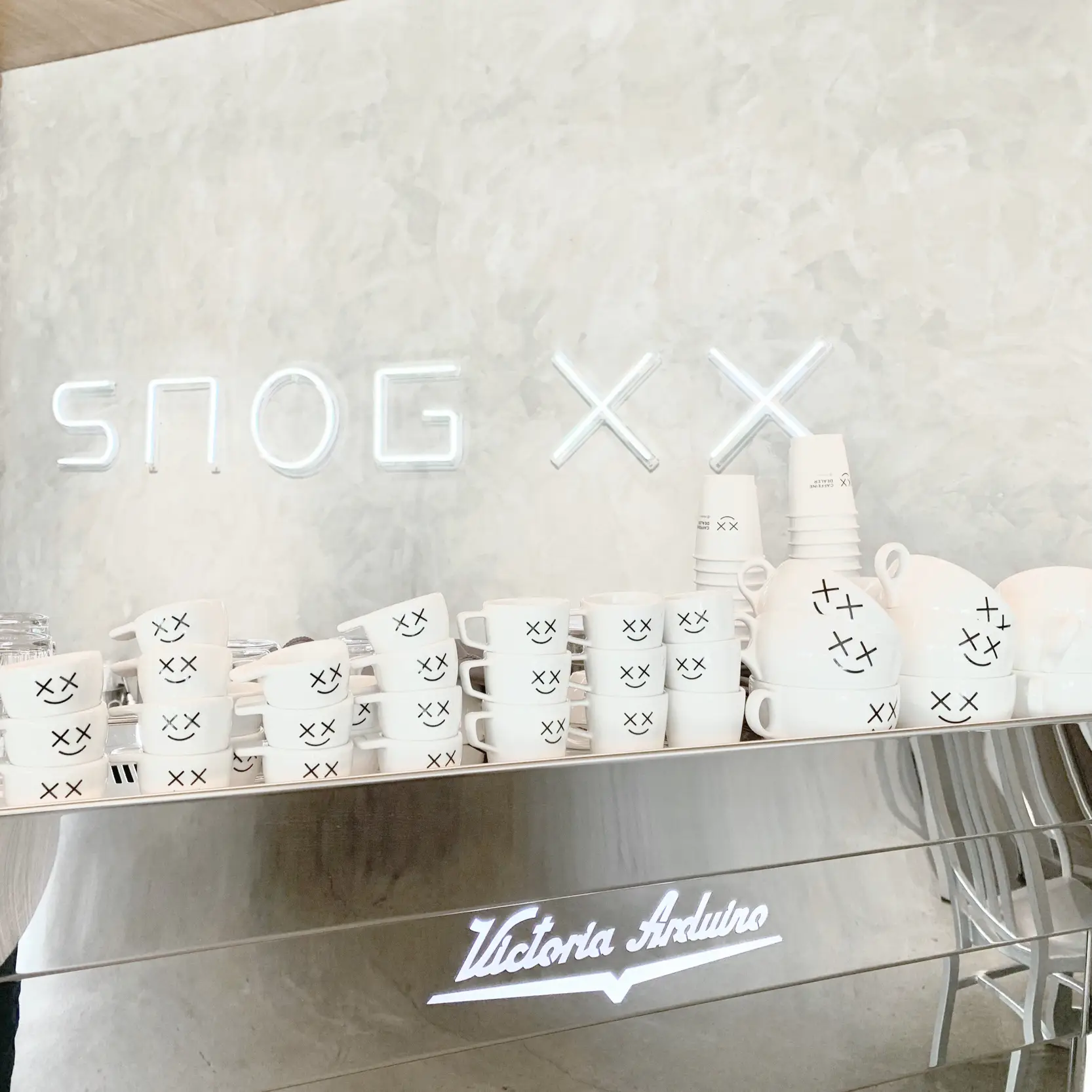 ☕️ SNOG.XX คาเฟ่ลอฟต์สุดคิ้วท์ ย่านรามอินทรา | แกลเลอรีที่โพสต์โดย the ...