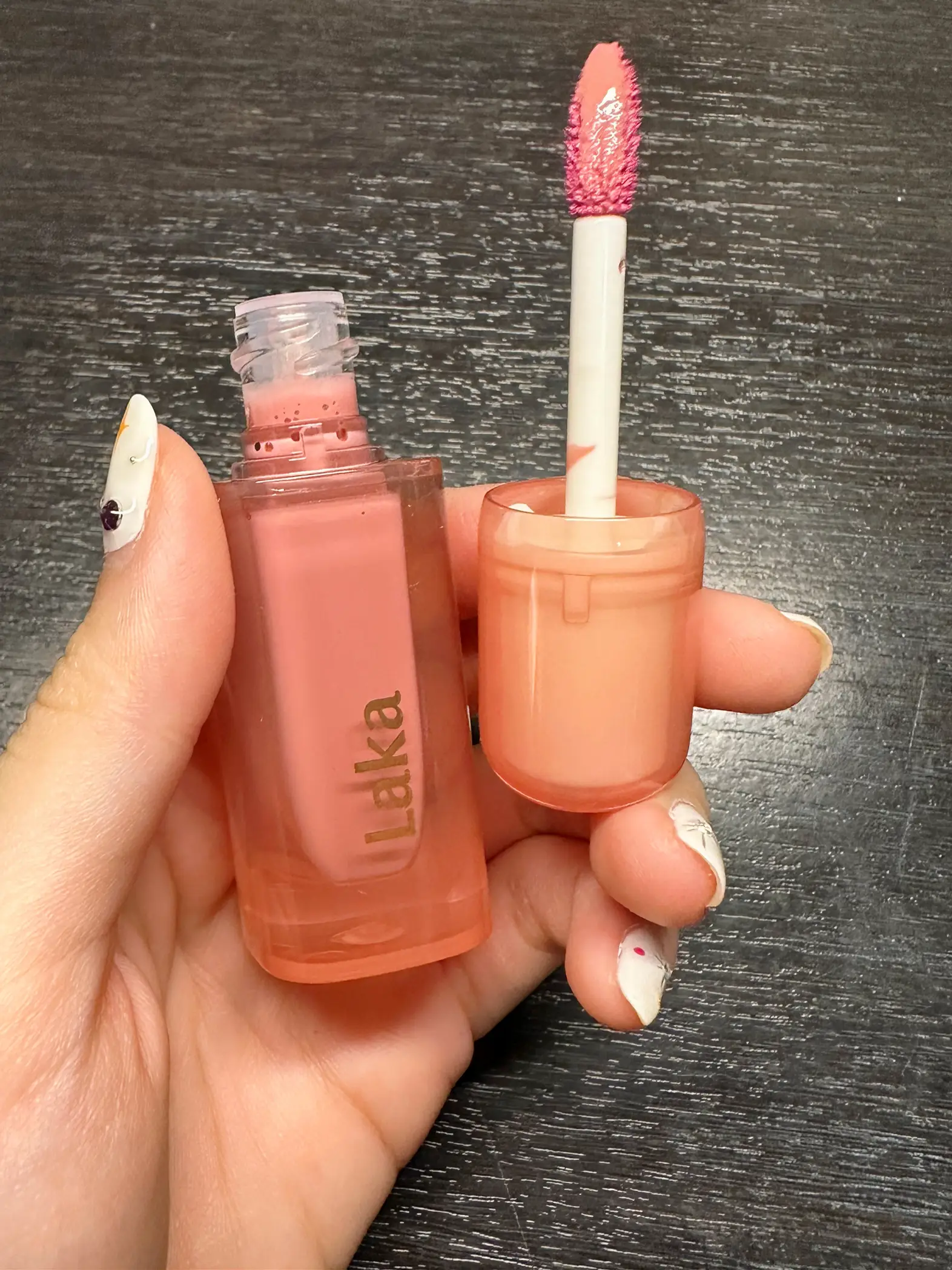 Laka : Jelly nude gloss 06 Angel ring👼🏻 | แกลเลอรีที่โพสต์โดย S💋 | Lemon8