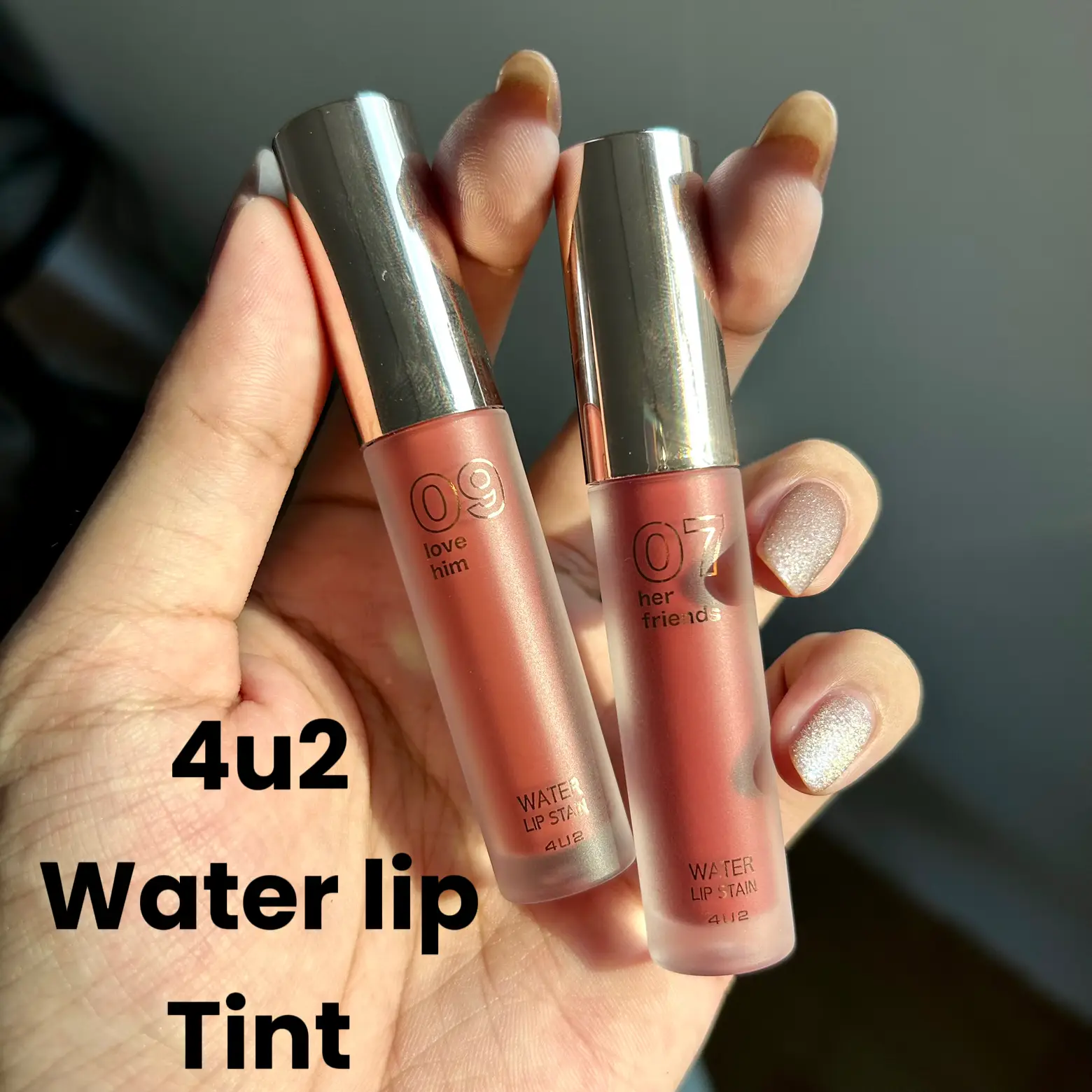 รีวิว 4u2 water lip tint ลิปทินท์เนื้อน้ำ💦 | แกลเลอรีที่โพสต์โดย Lady Phasta | Lemon8