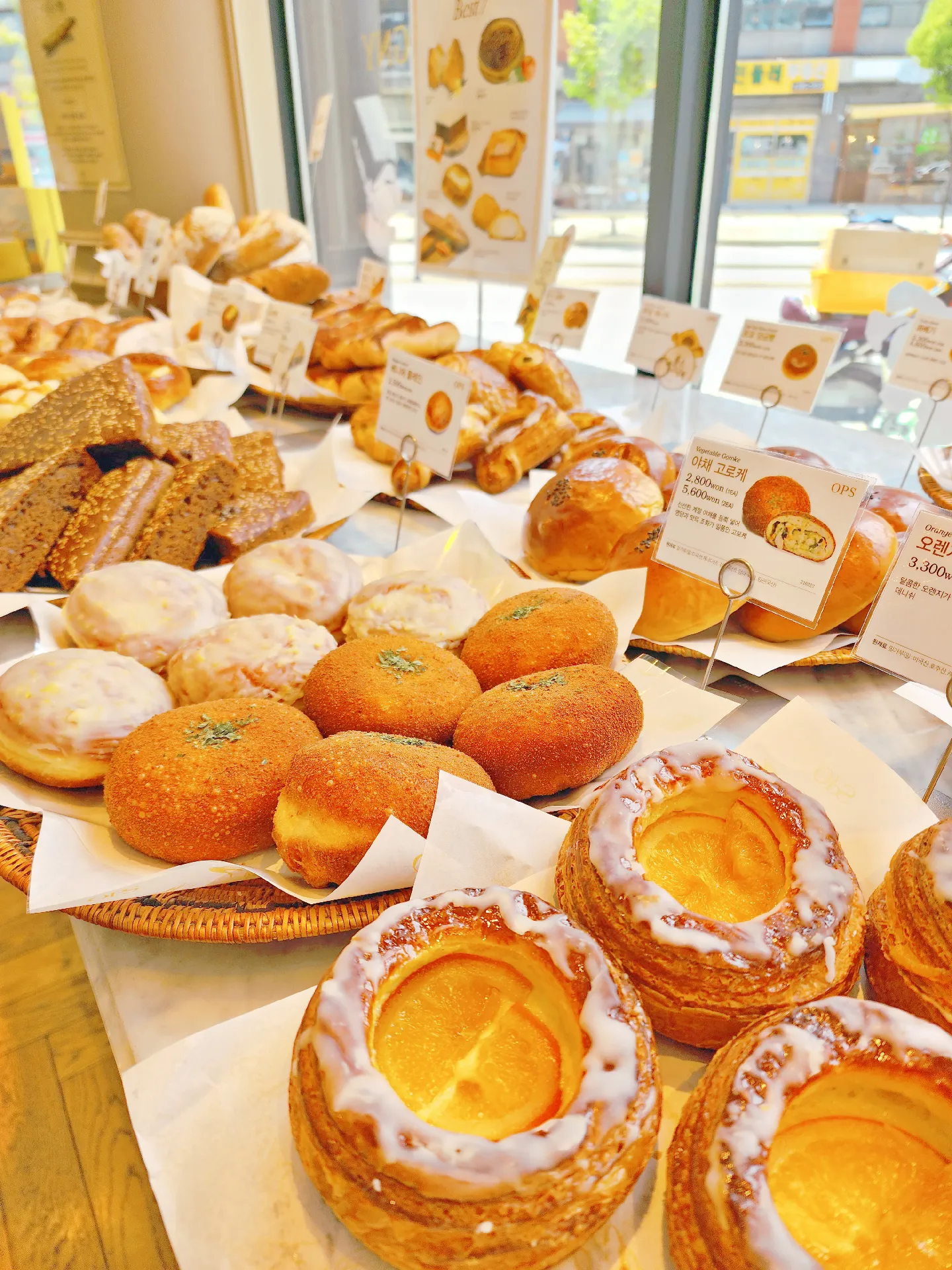 OPS Bakery ร้านดังแฮอุนแด,ปูซาน | แกลเลอรีที่โพสต์โดย โชอาจุมม่า ️ | Lemon8