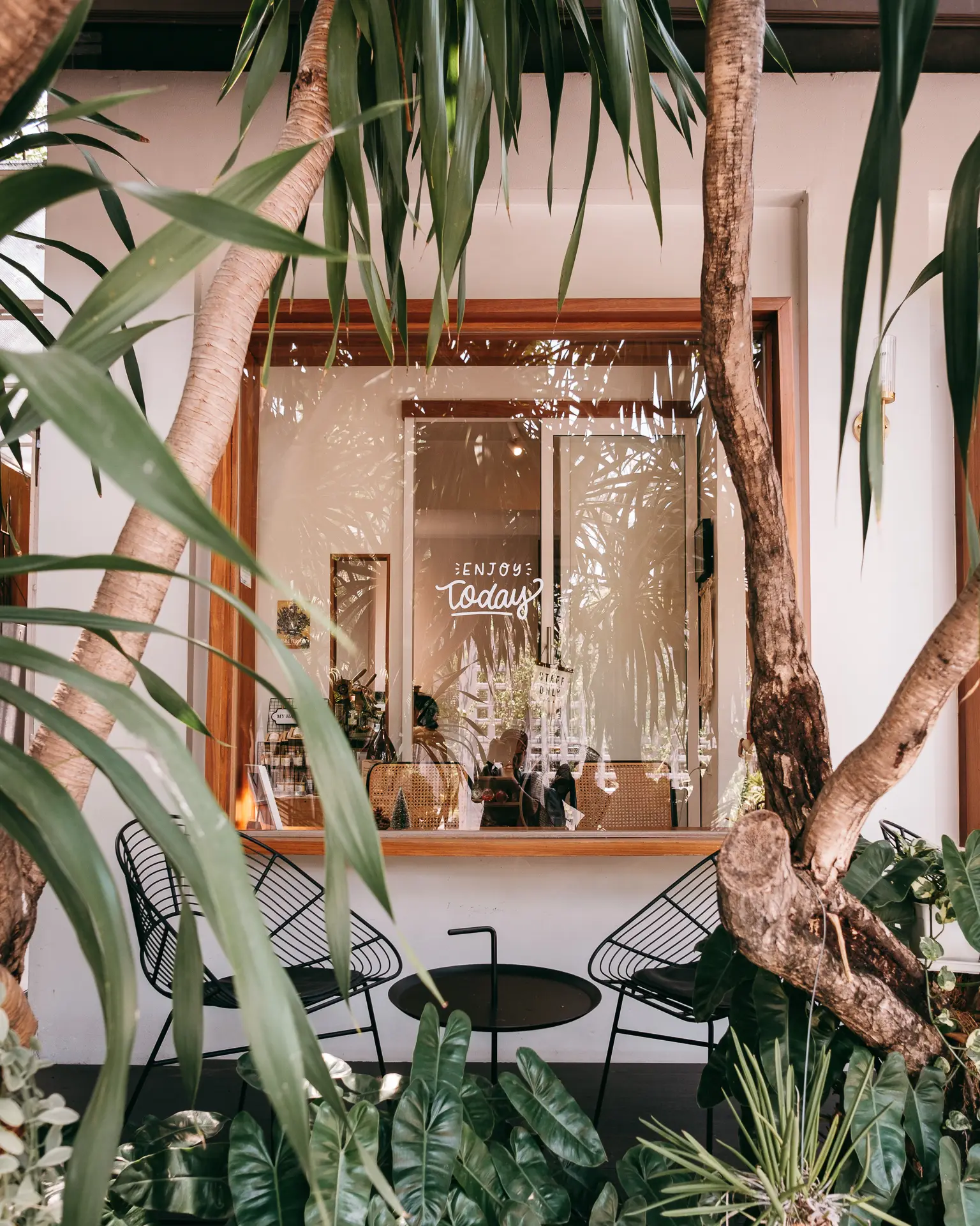 Whadd Home Cafe คาเฟ่ไซส์เล็ก บรรยากาศน่ารักในซอยลาซาล | แกลเลอรีที่โพสต์โดย Rattomarty | Lemon8