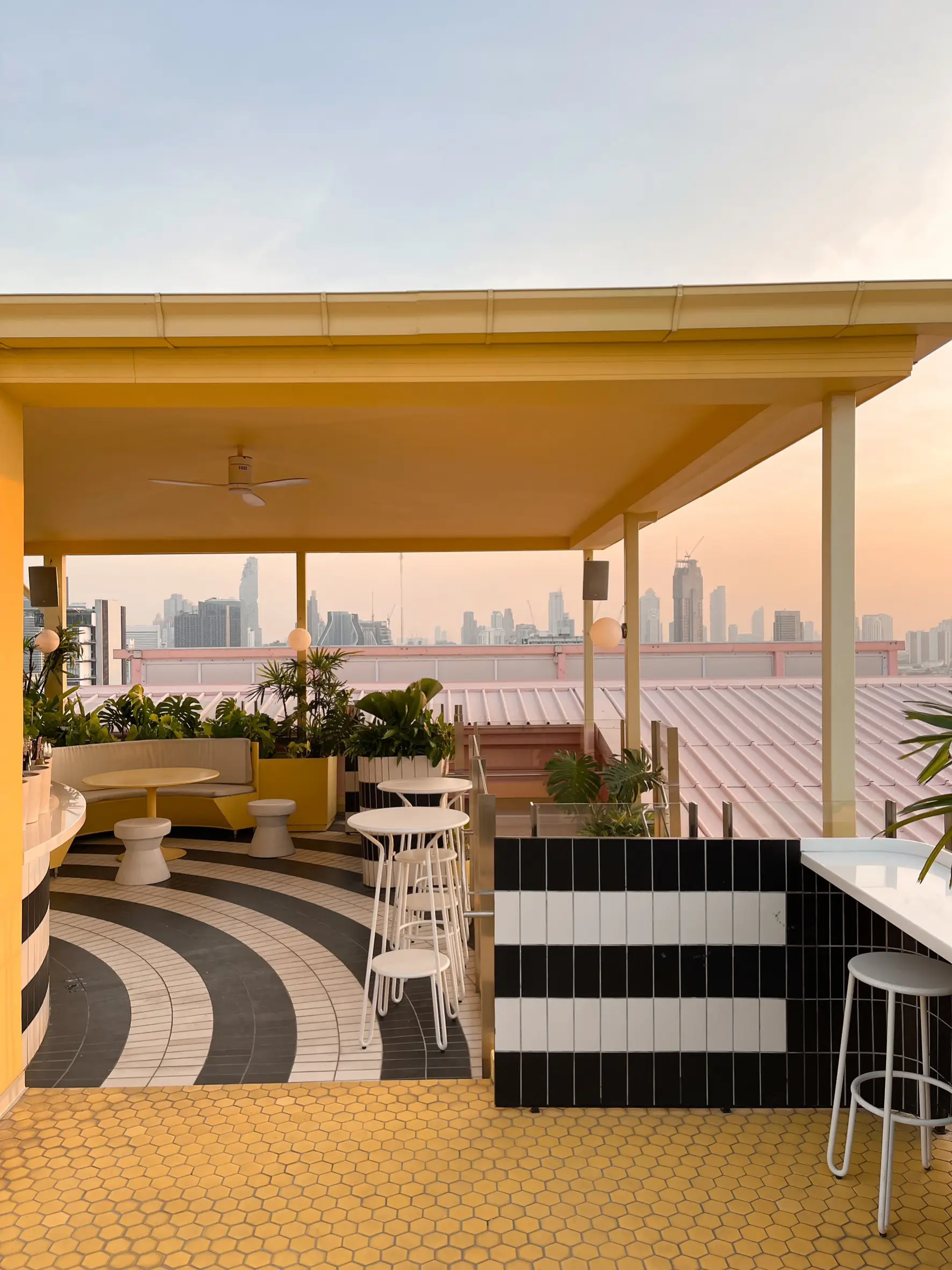 # RoofTop Bar View Bangkok 360 Degree Neighborhood Pathum One | Gallery posted by Tha.Nud.Chim ...