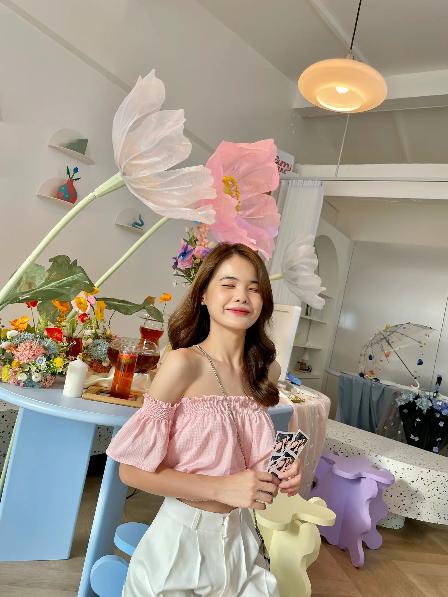 คาเฟ่สดใสม๊ากกกกกก 🥣🍕🧃𓂂 ถ่ายรูปยังไงให้moodเดียวกับคาเฟ่ | แกลเลอรีที่โพสต์โดย Ning Nutsita | Lemon8