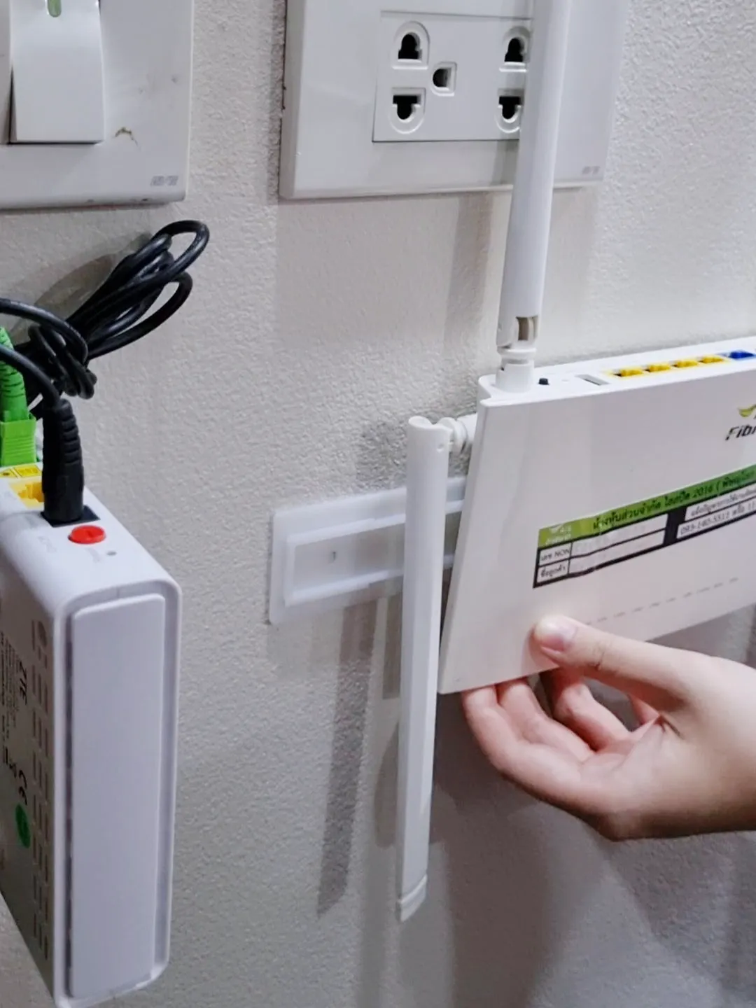 〔Review〕 ที่ยึดRouter แบบไม่ต้องเจาะผนัง! | แกลเลอรีที่โพสต์โดย ...