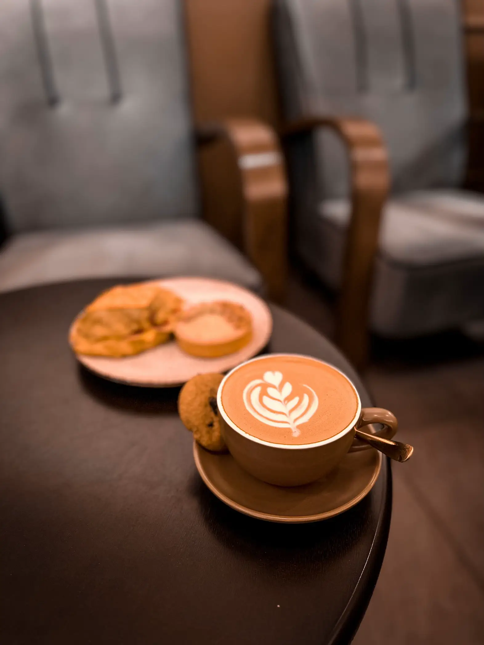 Retro Pastry Cafe in Ipoh Town! Chloe.co Cafe | Galeri disiarkan oleh ...