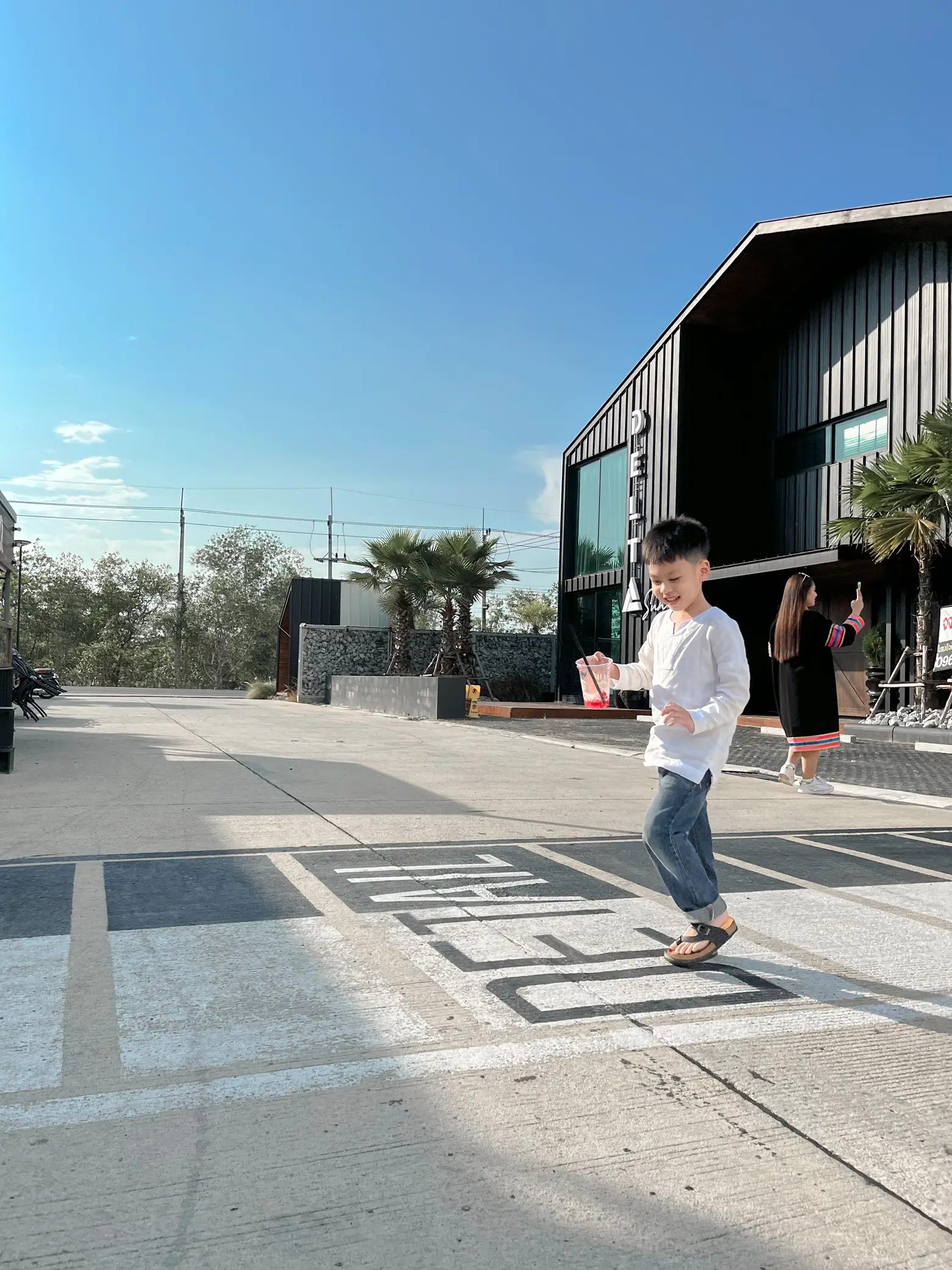 Cafe จันทบุรี | แกลเลอรีที่โพสต์โดย Audi | Lemon8