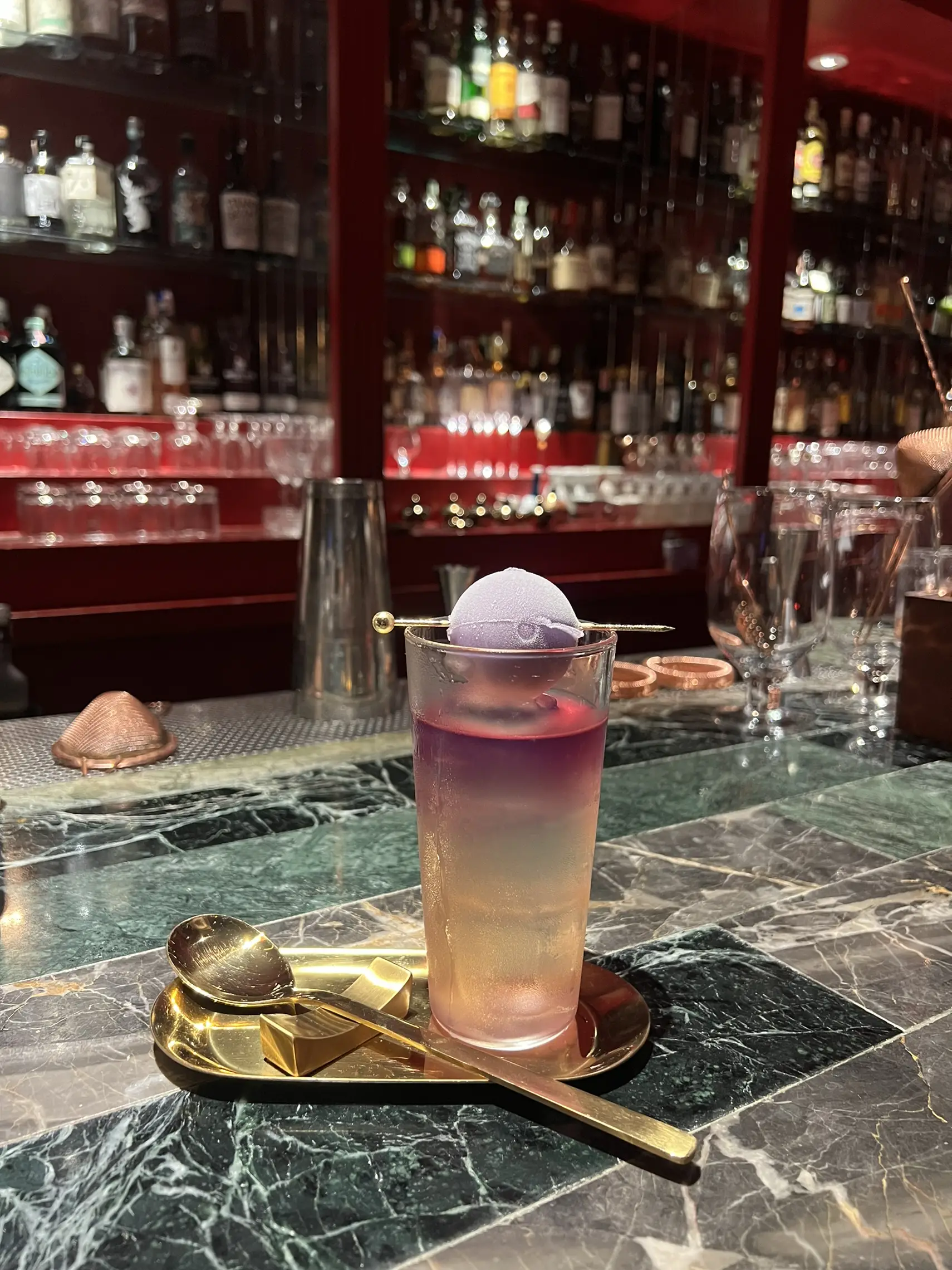 บาร์ลับในย่านอารีย์ซ่อนตัวในโรงแรม -The key room NO.72 🍸🏨 | แกลเลอรีที่ ...