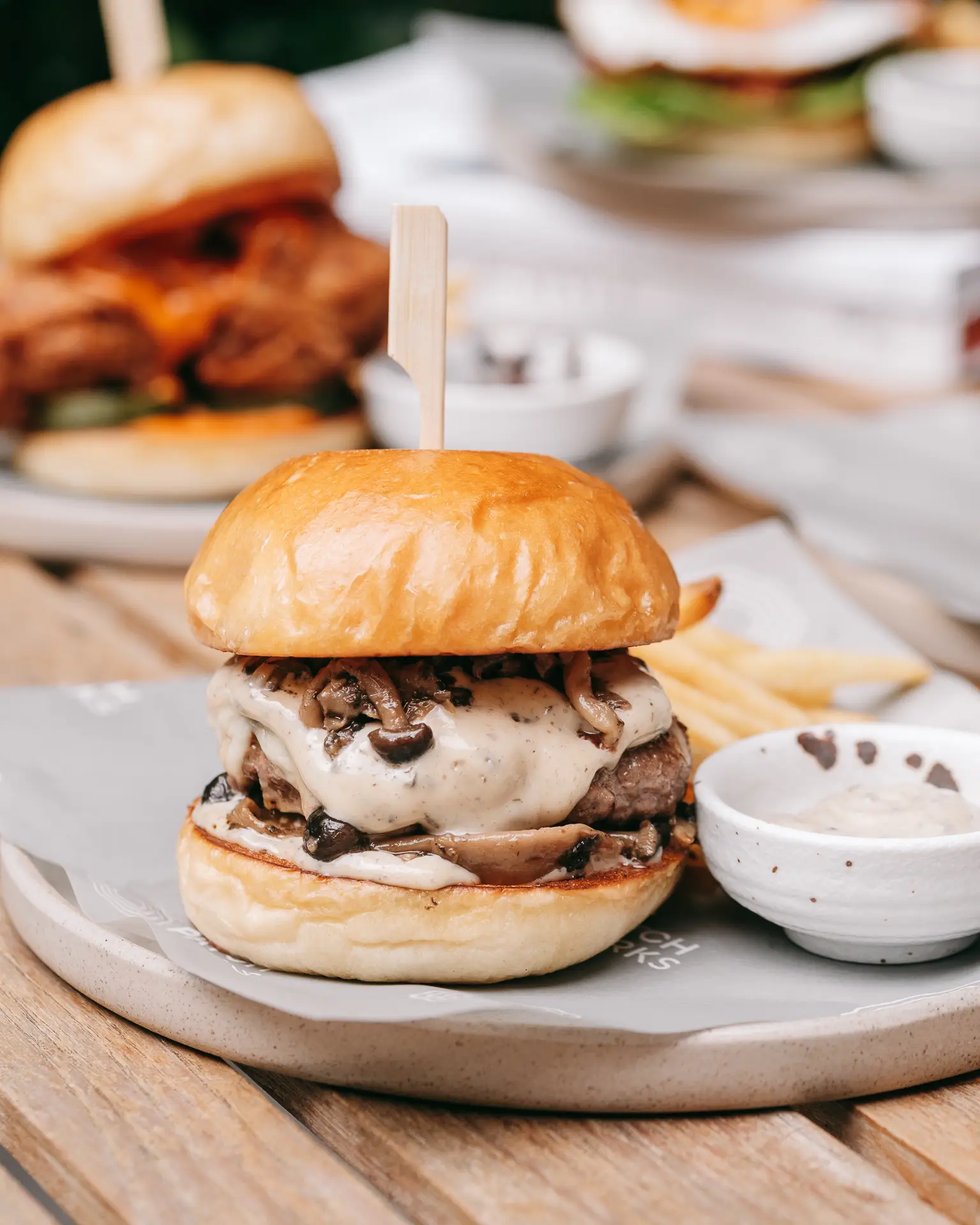 Patchworks Fine Pastry & Dessert มีเมนูอาหารแล้ว | แกลเลอรีที่โพสต์โดย Rattomarty | Lemon8