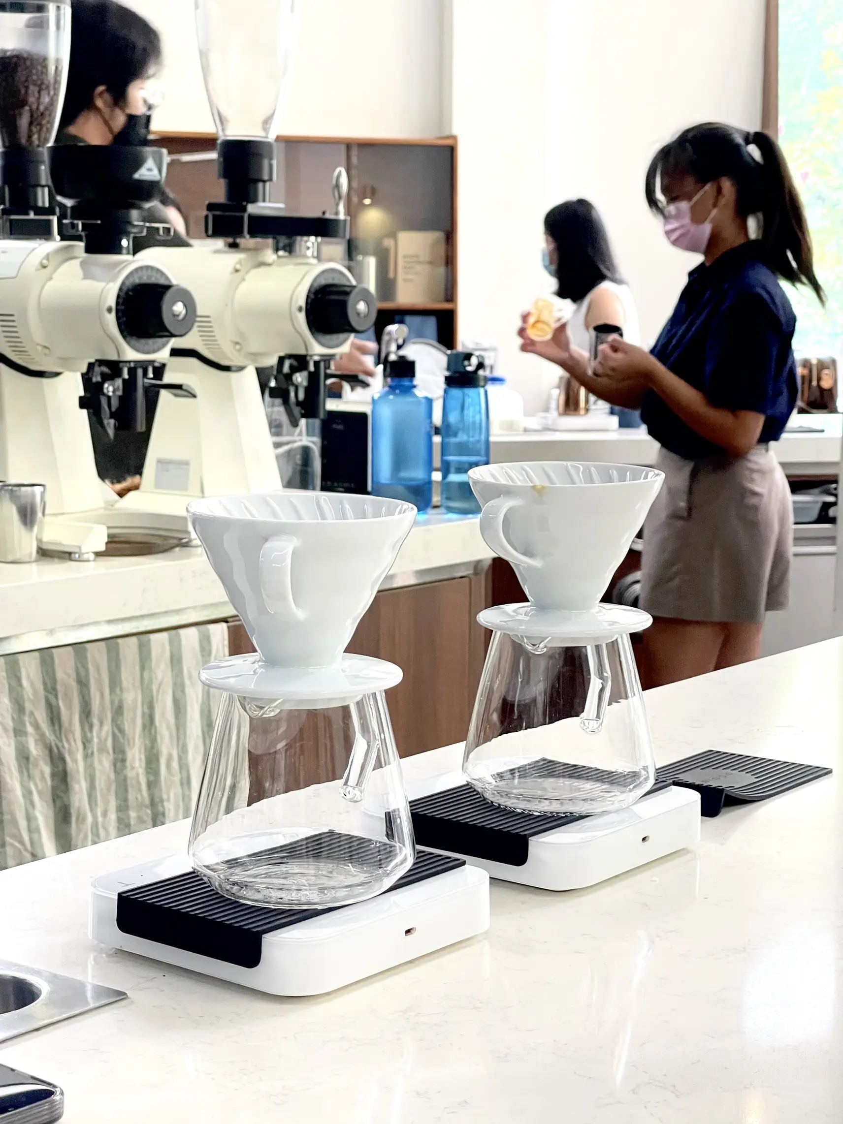 Save this Aesthetic Coffee Shop nearby Paya Lebar | แกลเลอรีที่โพสต์โดย ...