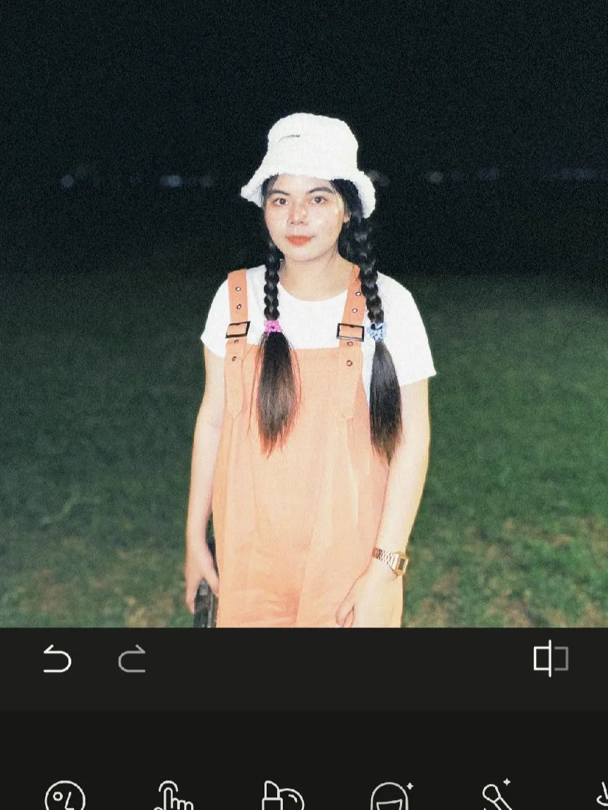 Dressed like a film camera🤣 | Gallery posted by ตูน นพเก้า | Lemon8