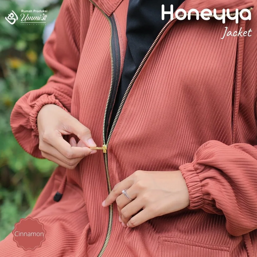 Honeyya Jacket, jaket favorit para muslimah | Galeri diposting oleh Sri Lutviany | Lemon8