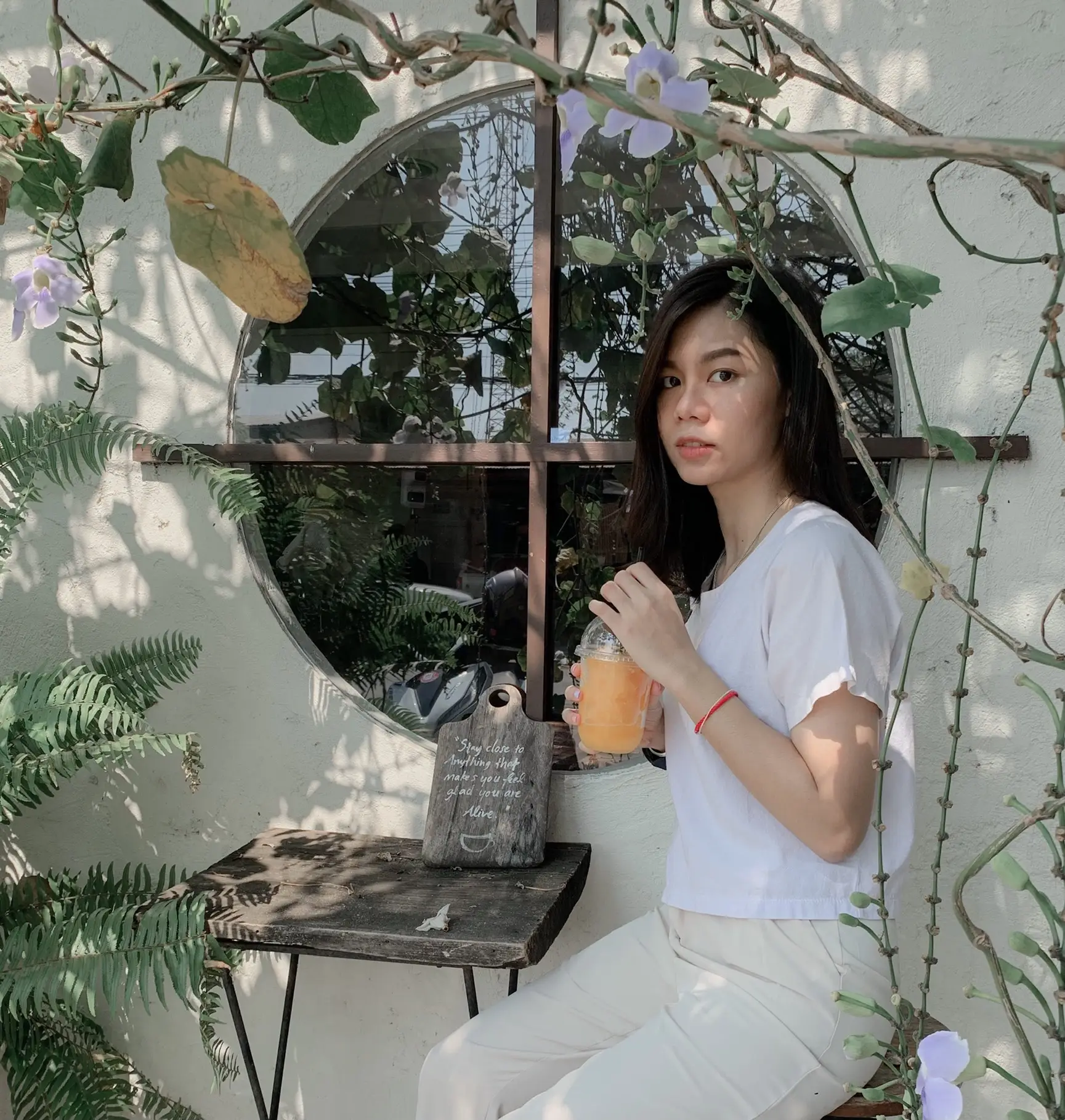 Charlotte Hut Coffee & Tea Bar | แกลเลอรีที่โพสต์โดย Mamod🌳 | Lemon8