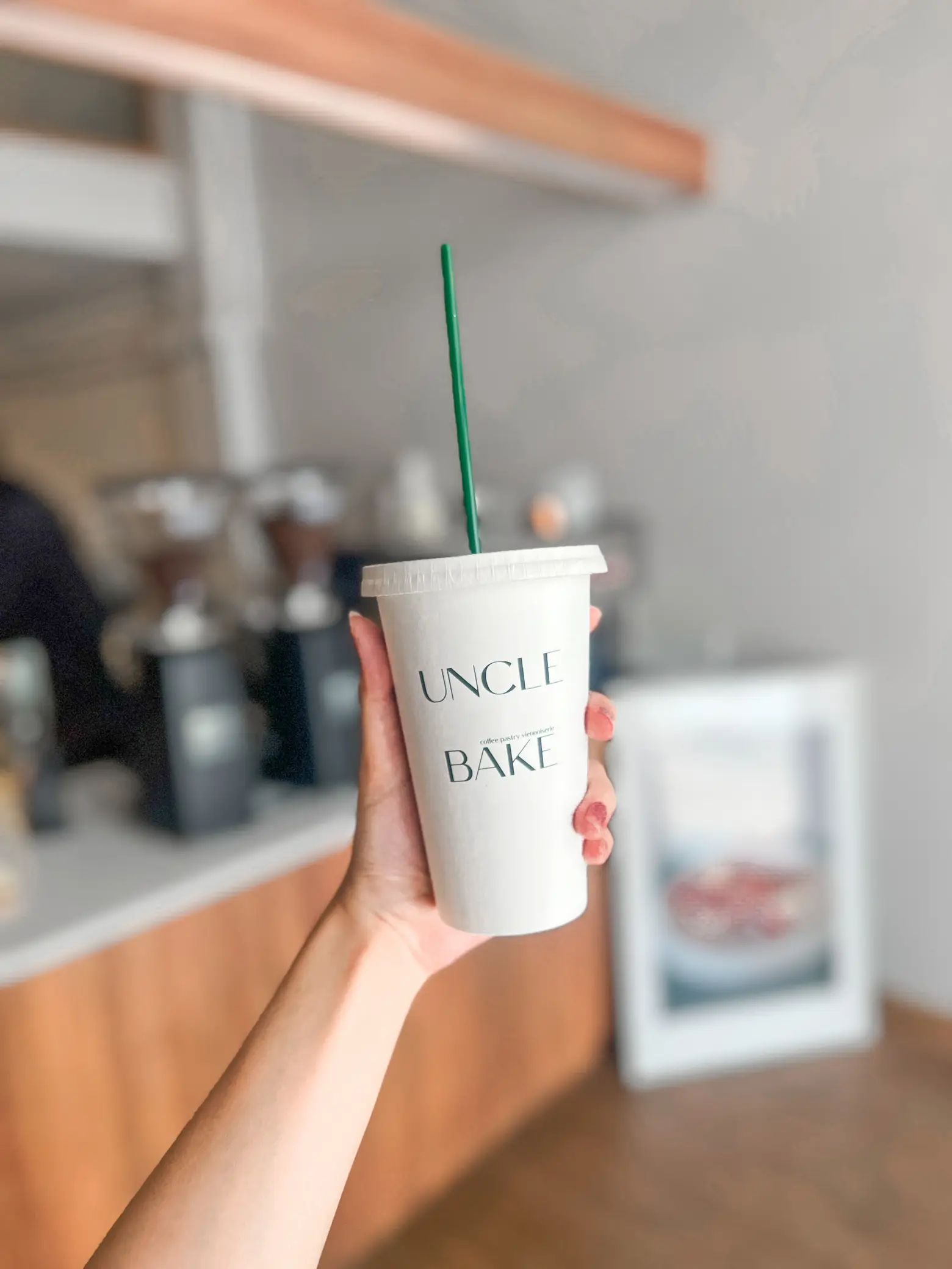 Uncle Bake คาเฟ่บางแสนใกล้ม.บูร ครัวซองต์ใหญ่เท่าฝ่ามือ🥐 | แกลเลอรีที่ ...