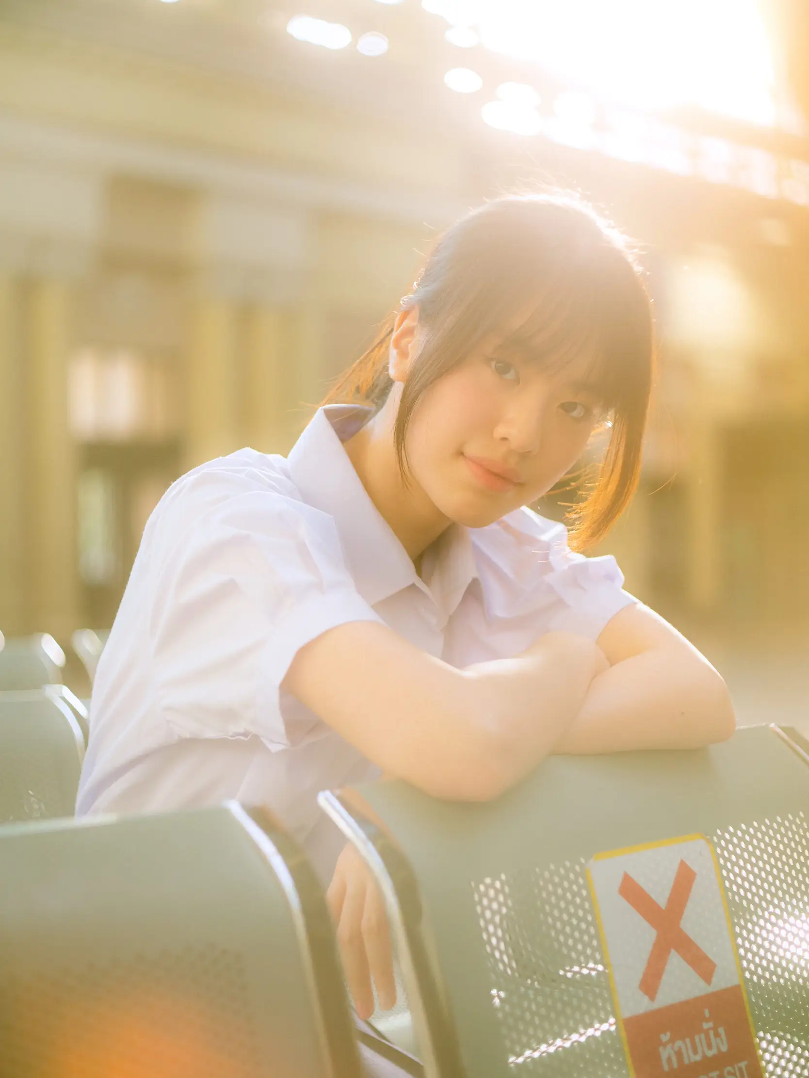 พิกัดมุมถ่ายรูปที่ สถานีหัวลำโพง 🚃 | แกลเลอรีที่โพสต์โดย Aimmika | Lemon8