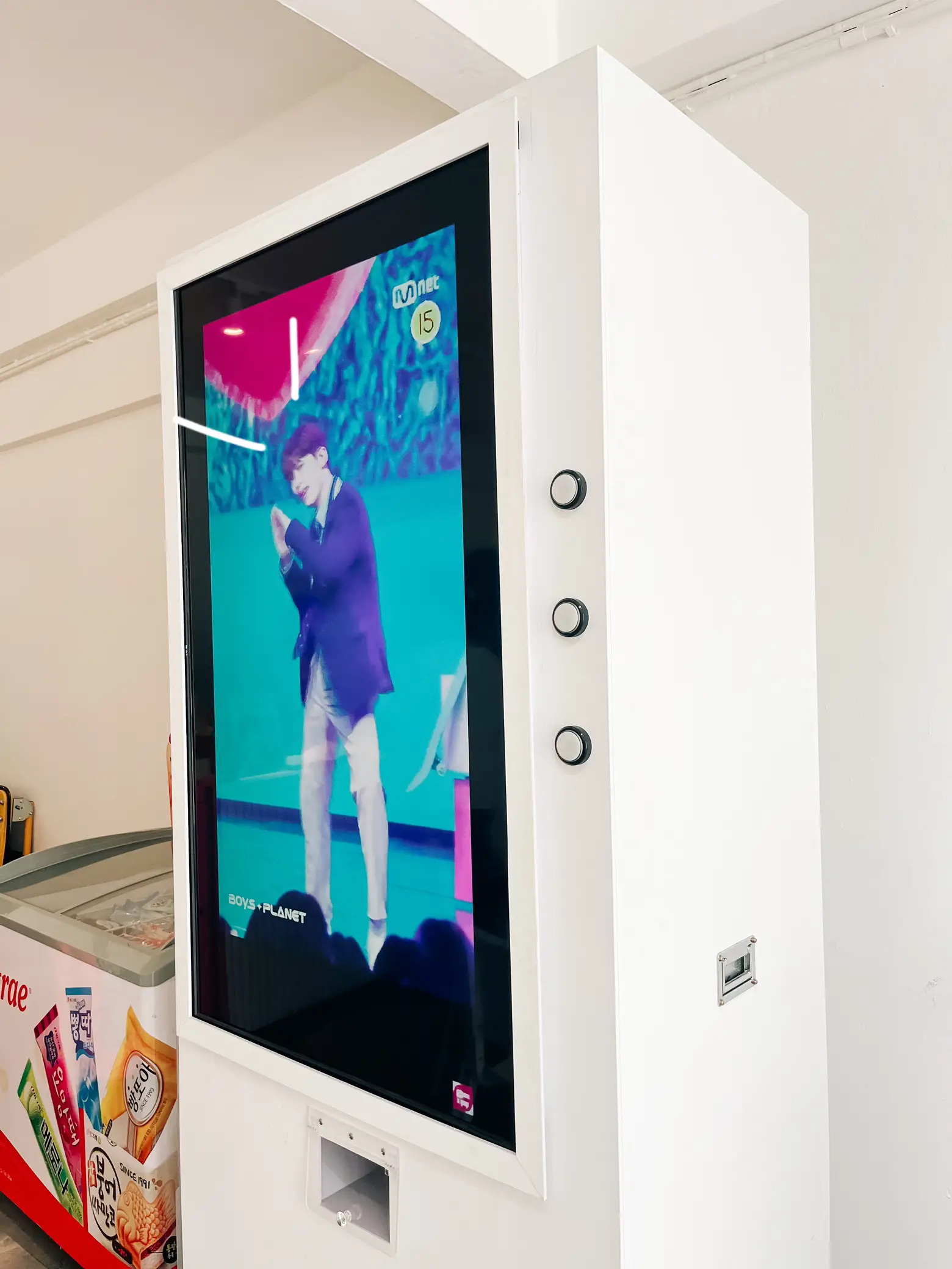 คาเฟ่เกาหลี ย่านพระโขนง 👸🏻 | แกลเลอรีที่โพสต์โดย Pukkie | Lemon8