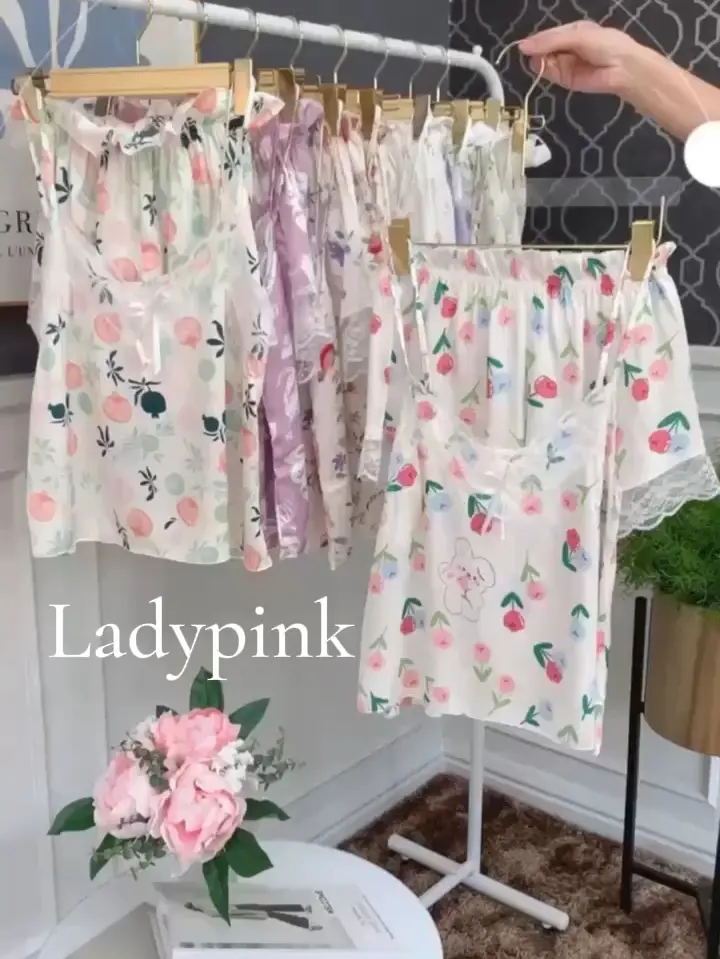 ชุดนอนสายเดี่ยวผ้าซาติน Ladypink | วิดีโอที่เผยแพร่โดย Ladypink | Lemon8